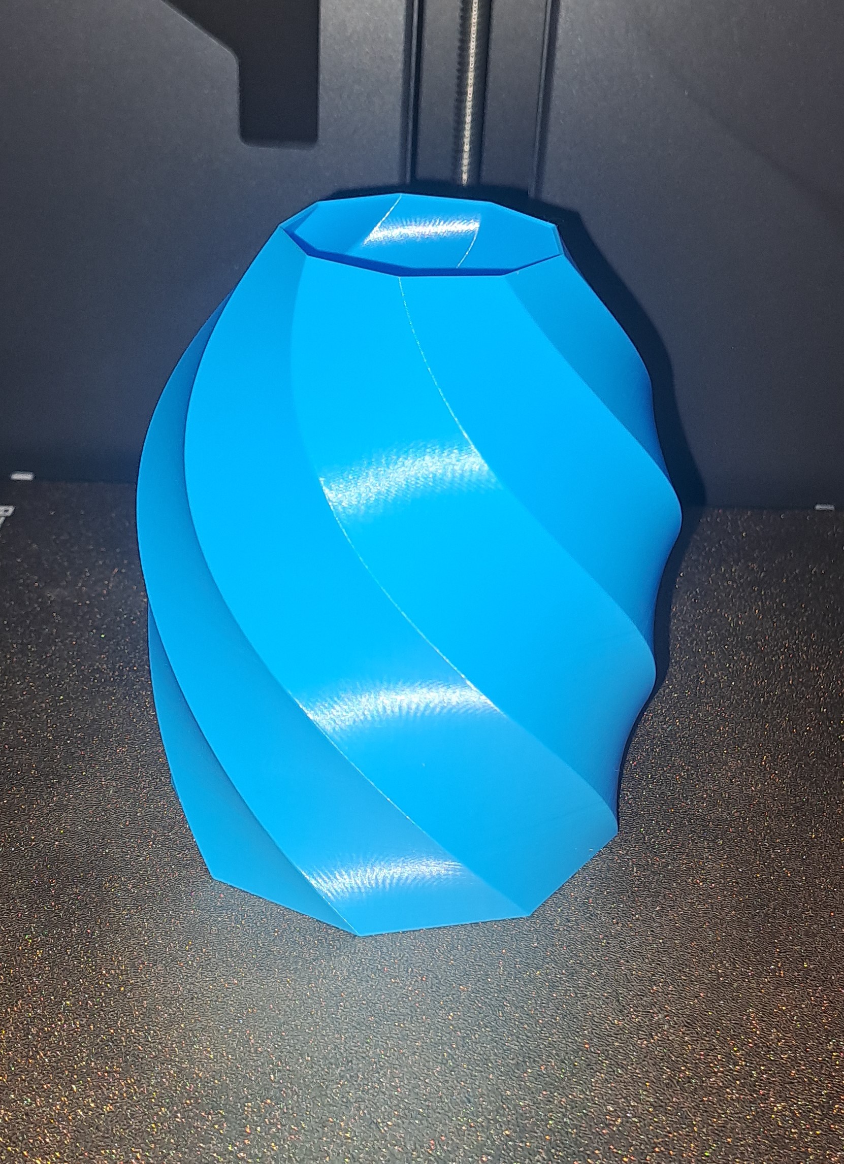 Vase in the shape of a spiral projectile. by Radek Janečka | Download ...