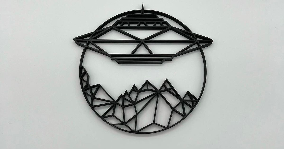 Geometric Alien Over Mountains by ar3Dprints | Download free STL model ...