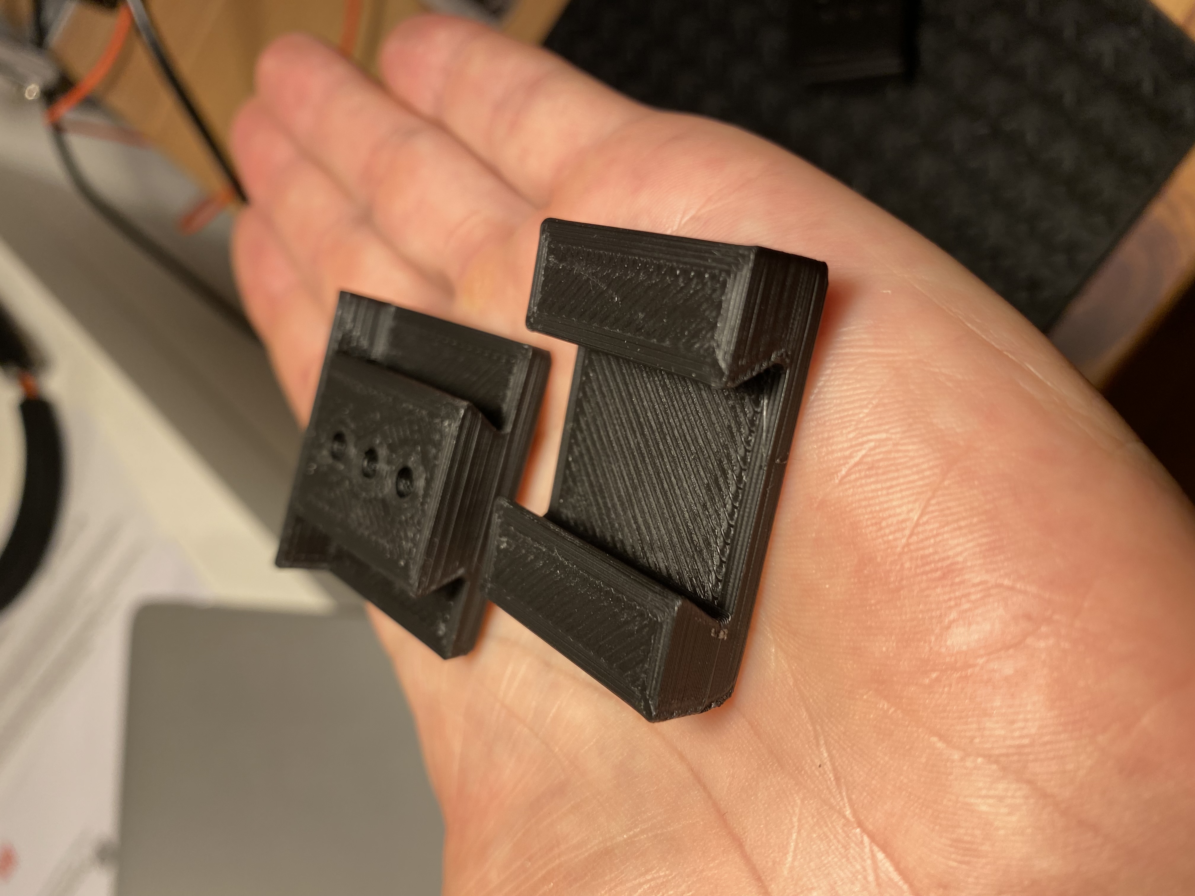 Universal sliding wall mount by KnechtRootrecht | Download free STL ...