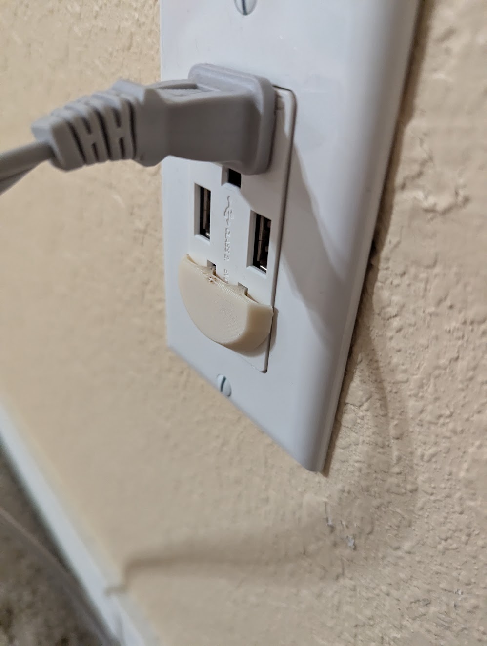 Outlet Cover by Drewinator | Download free STL model | Printables.com