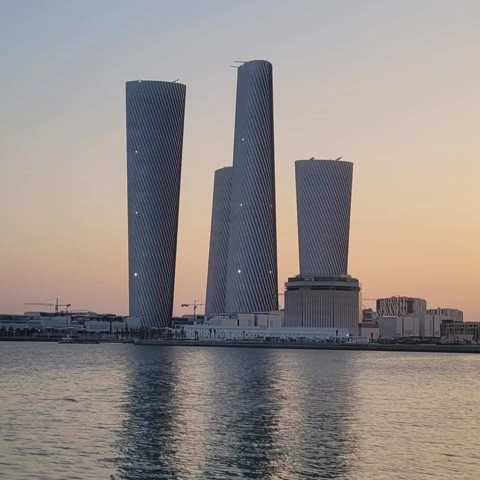 Lusail towers and plaza (Doha, Qatar) by MuadDib | Download free STL model | Printables.com