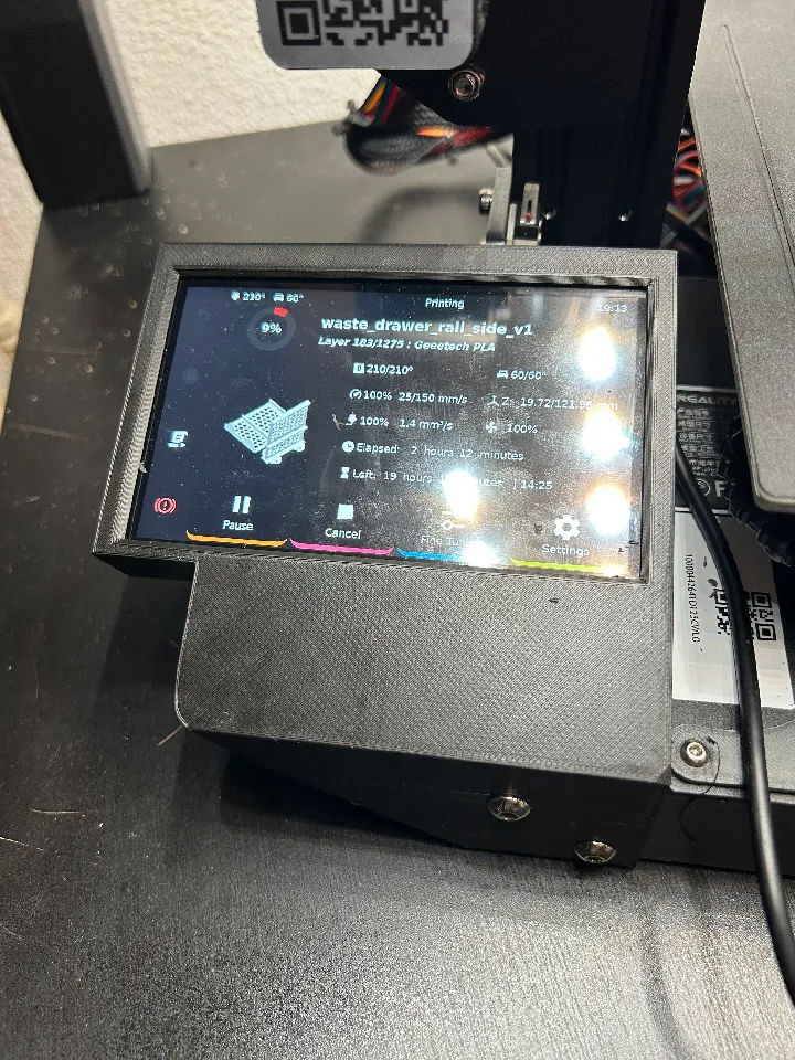 BTT HDMI 5 V1.2 Ender 3 mount by Ronnie | Download free STL model ...