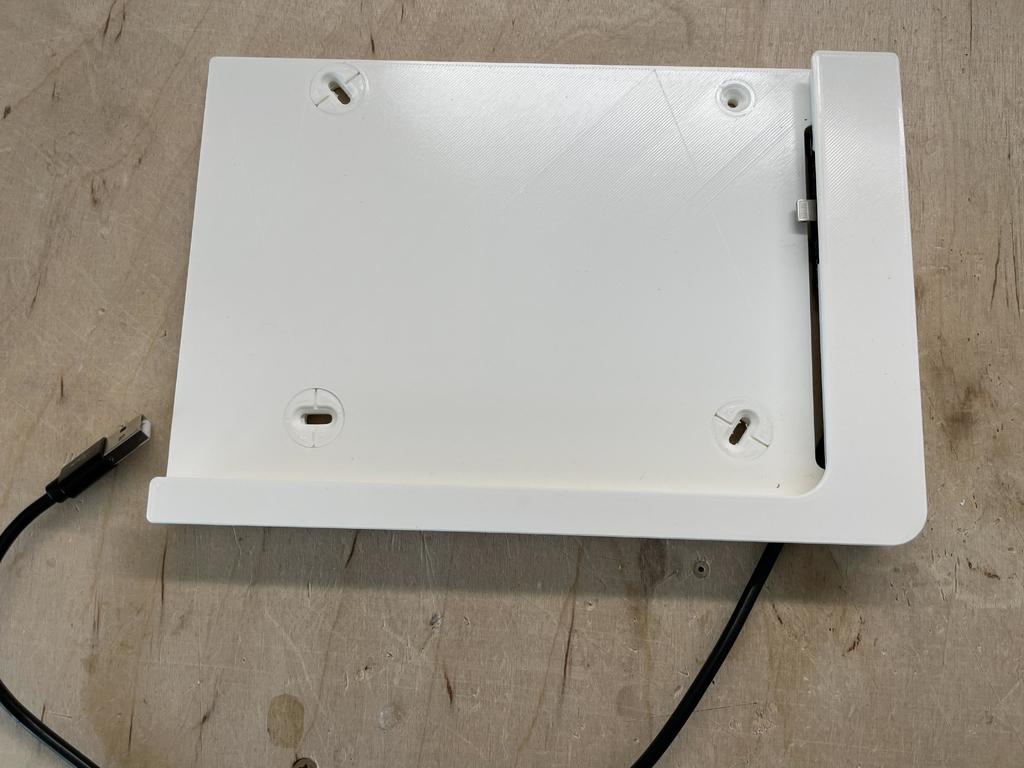 iPad Halterung MK1 by Scorch1262 | Download free STL model | Printables.com