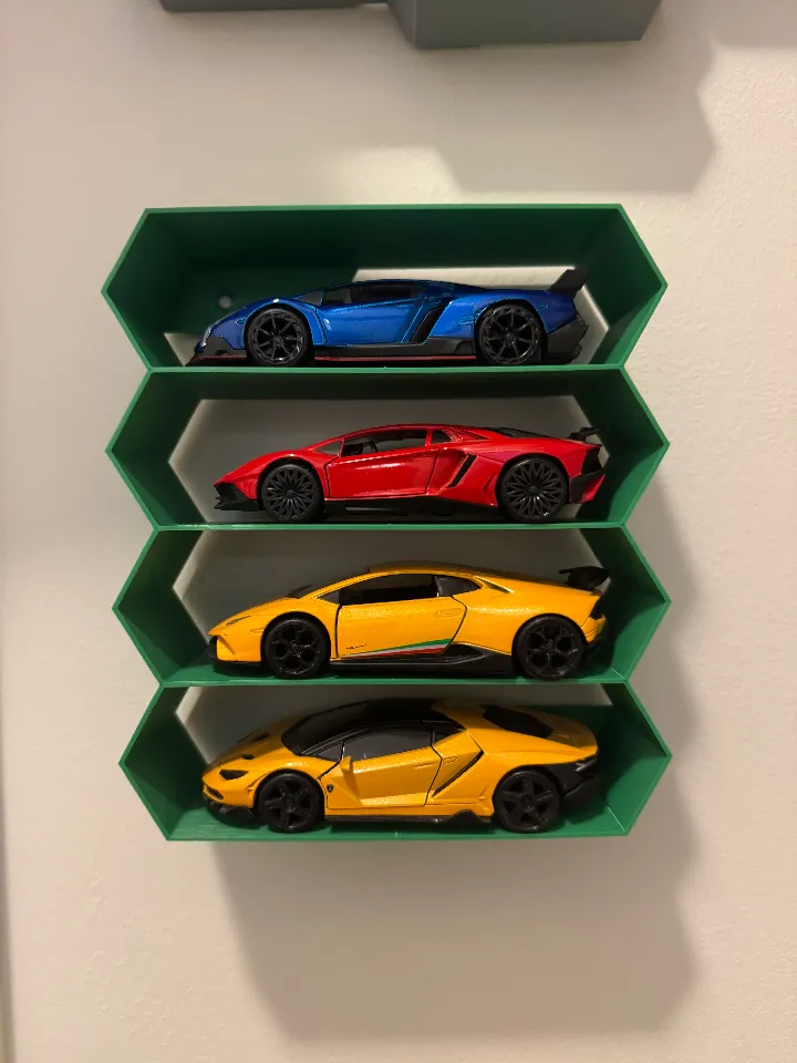 Hexagonal 1:32 scale model car shelf by Gray Muller | Download free STL ...