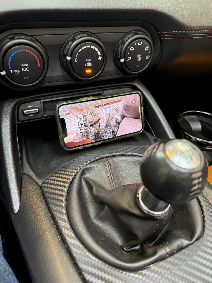 ND MX-5 Miata Magsafe Charger Mount by Patrick O'Neal | Download free ...
