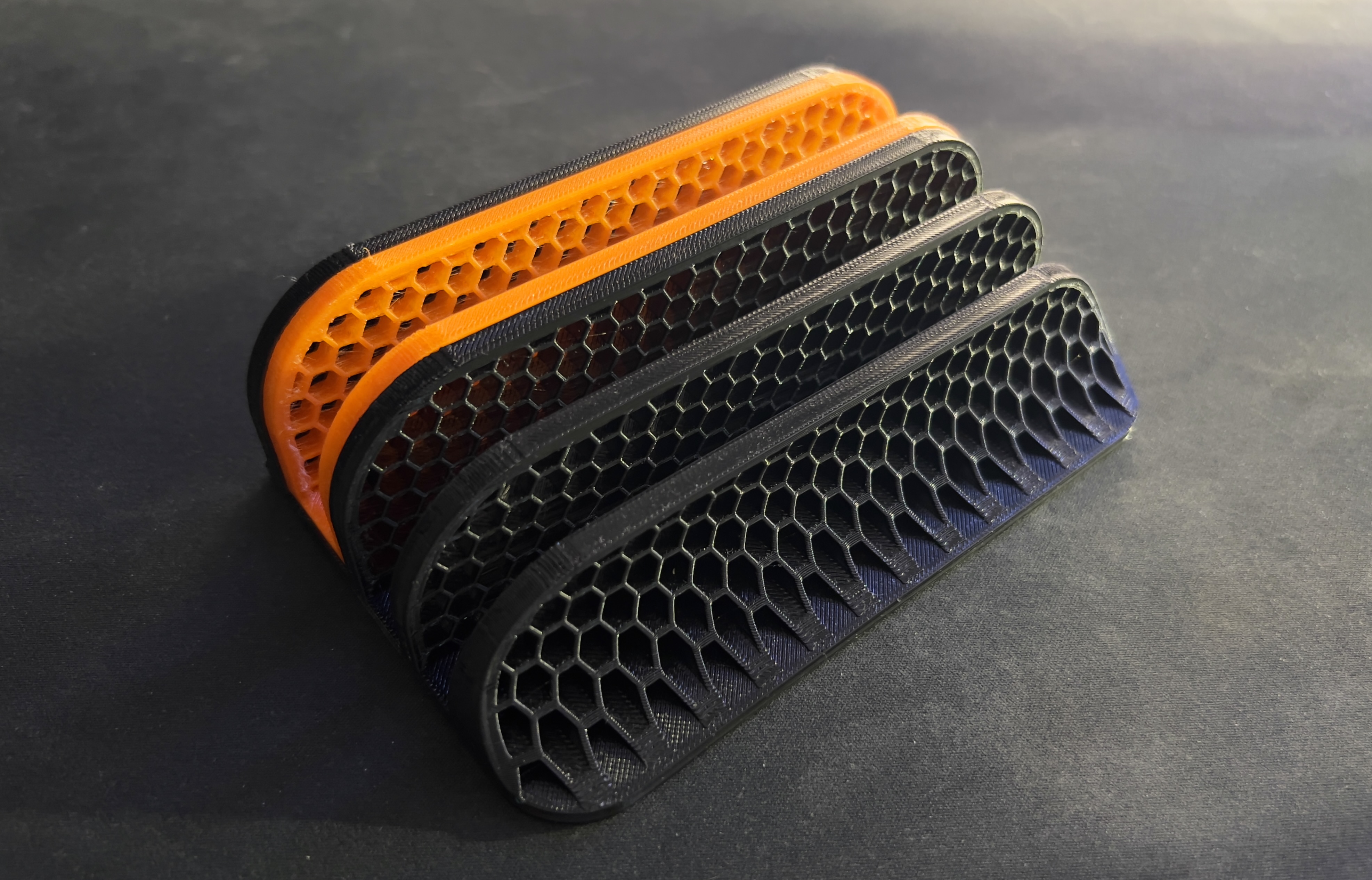 Sealing insert for a laptop stand by Anton Ya | Download free STL model ...