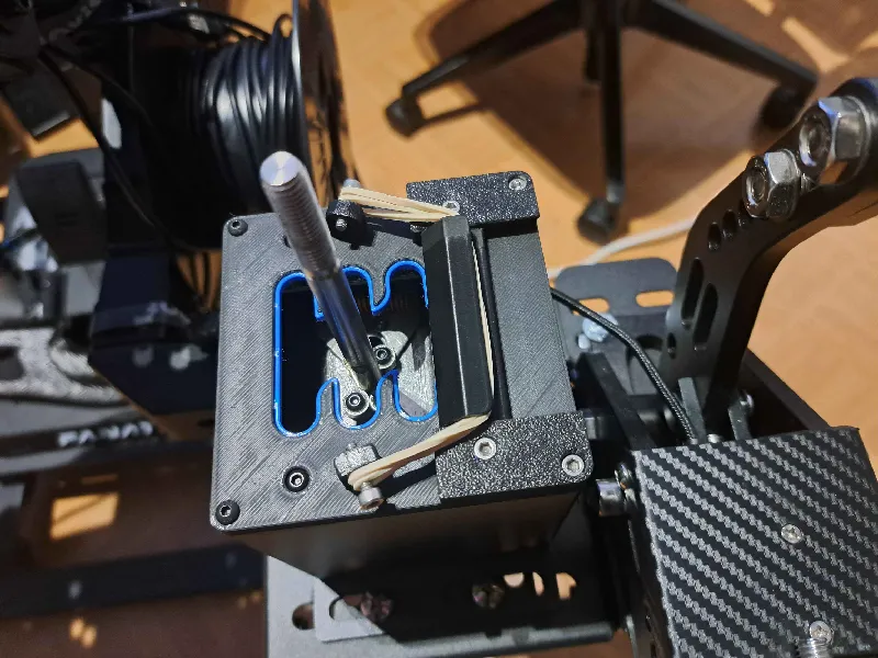 USB Shifter Plate with TPU gasket and miss shift feature ( 7+R / 6+R ...