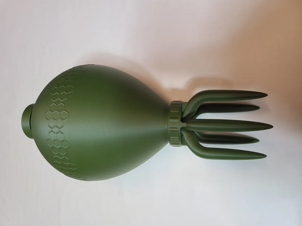 Watering Spike Cap by J.Overton | Download free STL model | Printables.com