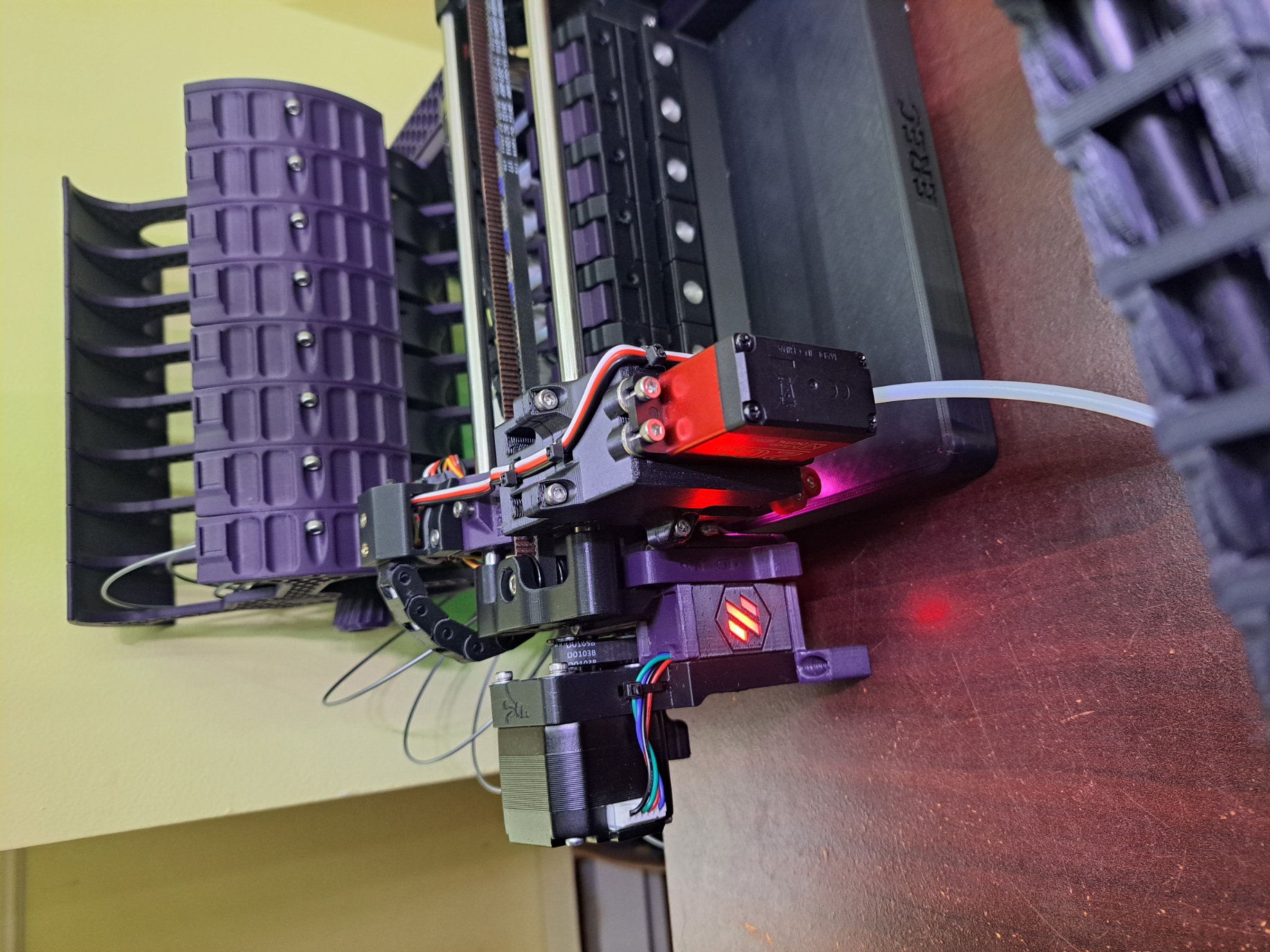 ERCF V2 Front gearbox status led por 35°C0lDFuSi0n | Descargar modelo ...