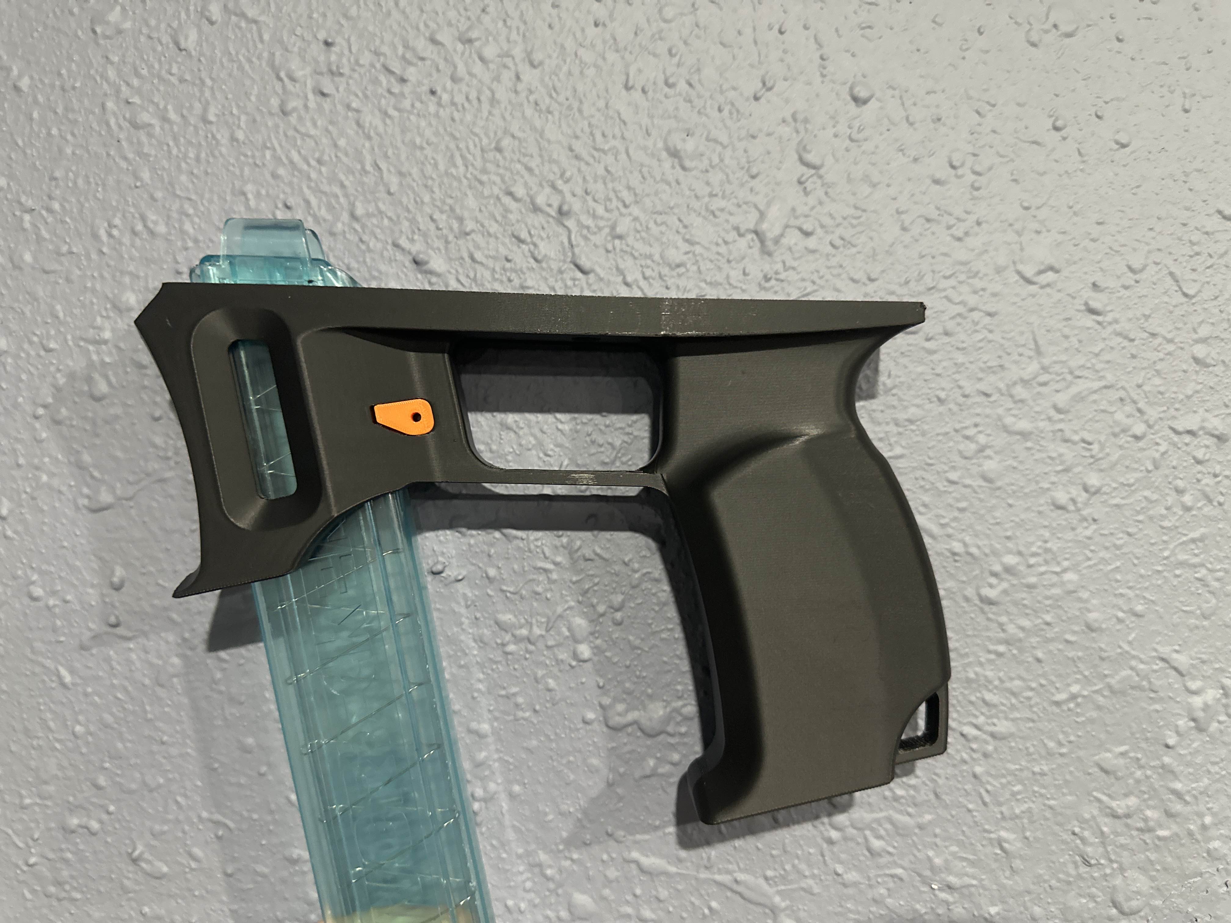 Rush and Crush Grips for Nightingale Magazines by Grey Fowler ...