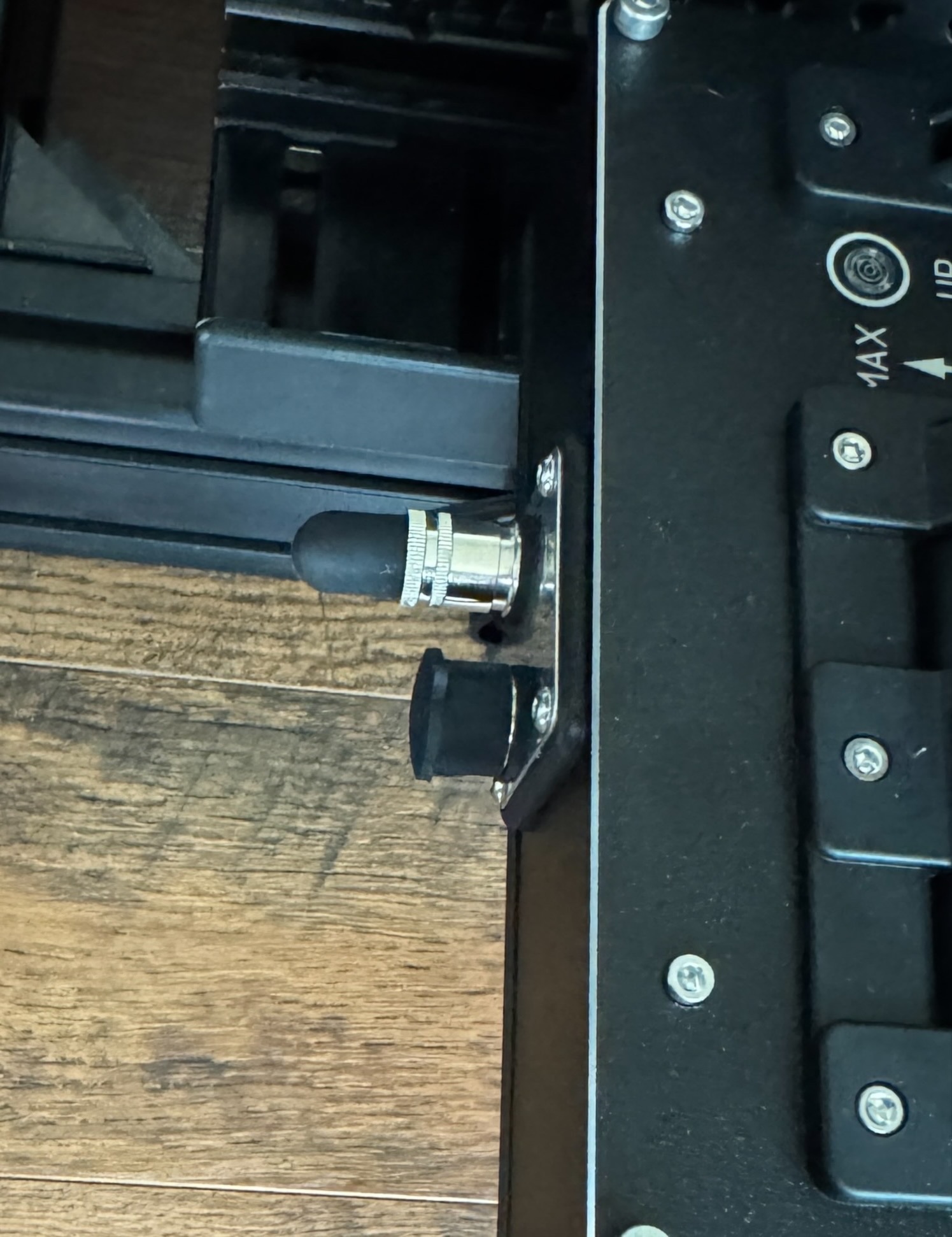 Custom Virpil / XS9 right-angle adapter by c0d3c | Download free STL ...