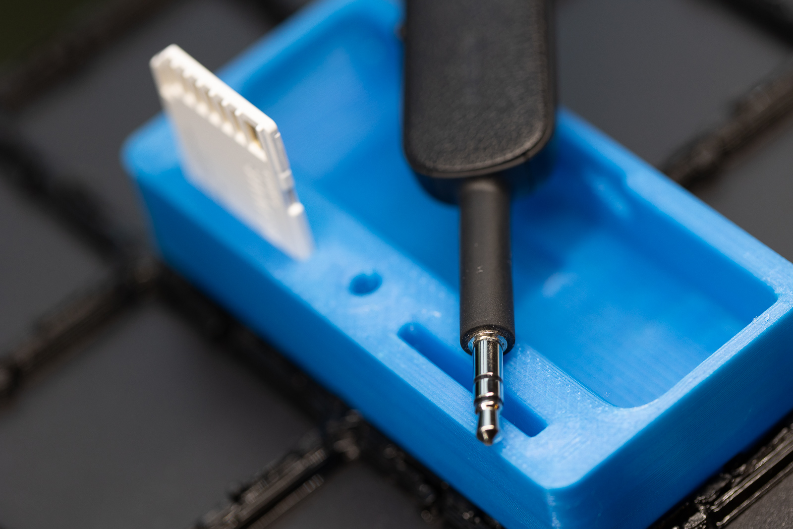 Miyoo Mini Plus Gridfinity Stand by gloda | Download free STL model ...