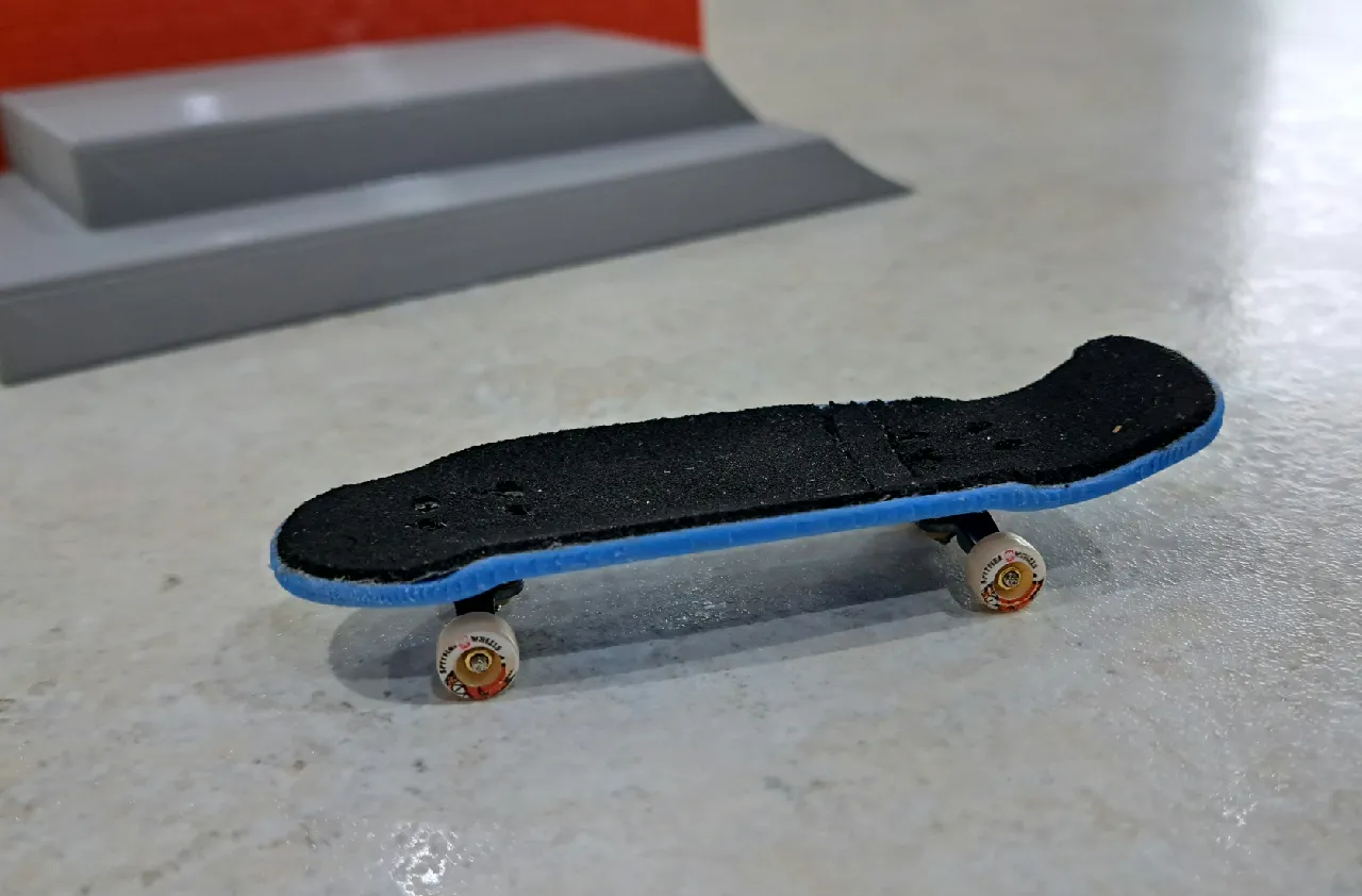 Old School Fingerboard Deck by SD-3D | Download free STL model ...