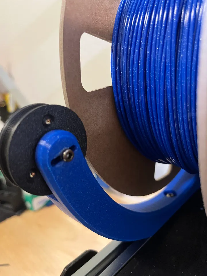 Adjustable Trident Internal Spool Holder by Saturday Engineering ...