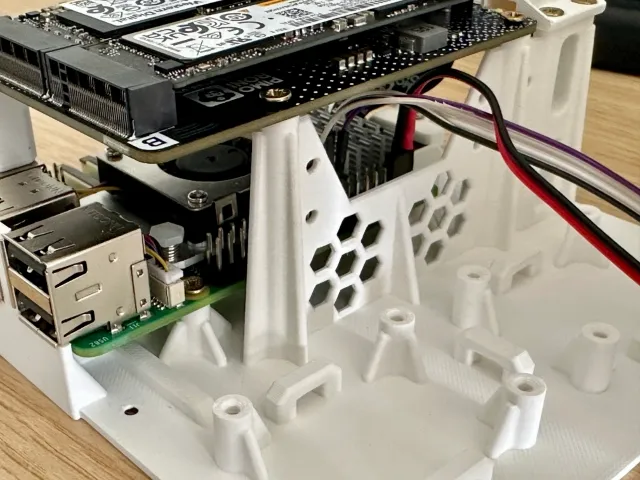 Raspberry Pi 5 NVMe NAS by marigu | Download free STL model ...