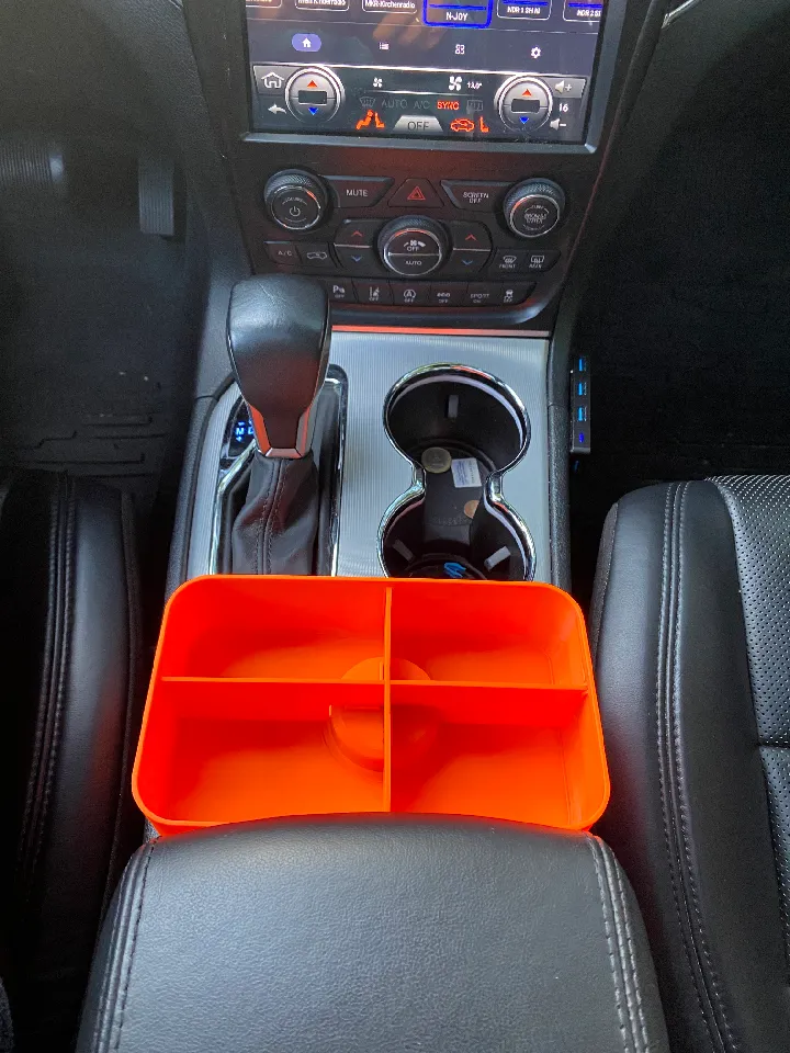 Jeep Grand Cherokee Snack Box by PapaSchlumpf | Download free STL model ...