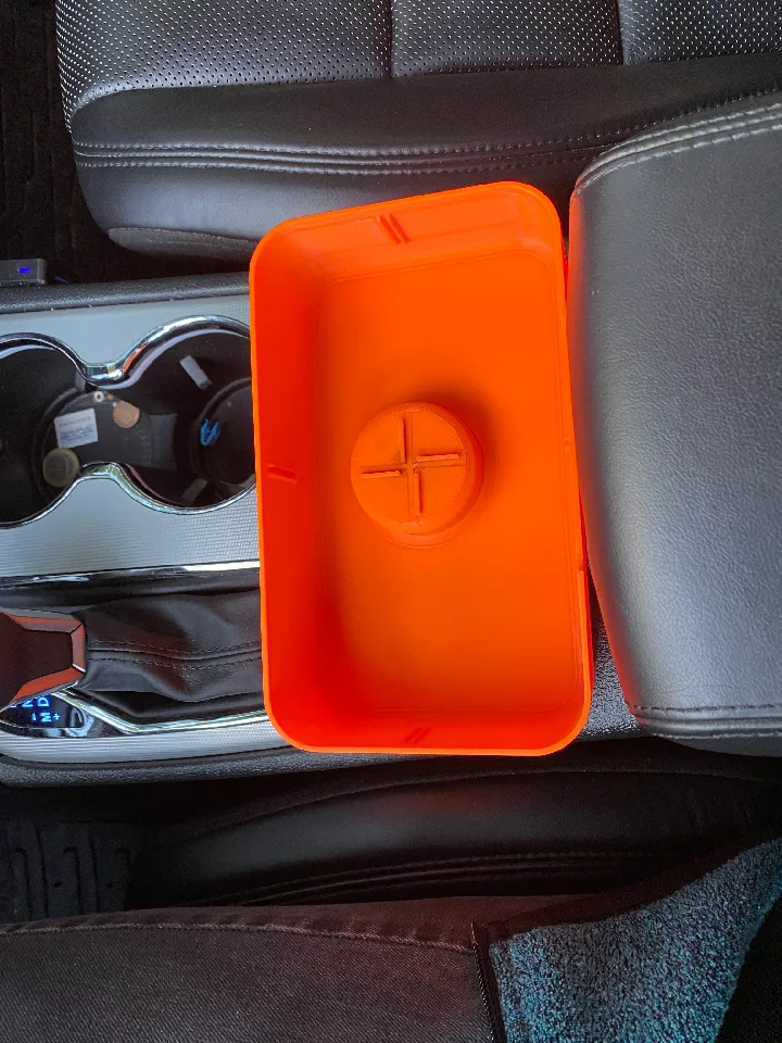 Jeep Grand Cherokee Snack Box by PapaSchlumpf | Download free STL model ...