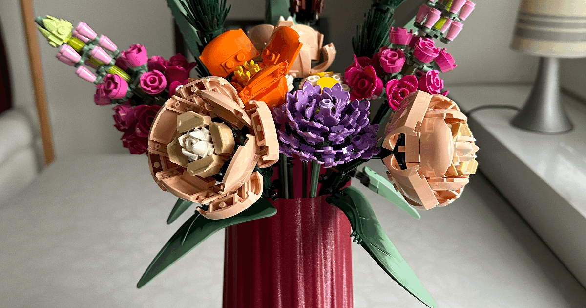 Design vase not only for Lego flowers by pawcz | Download free STL ...