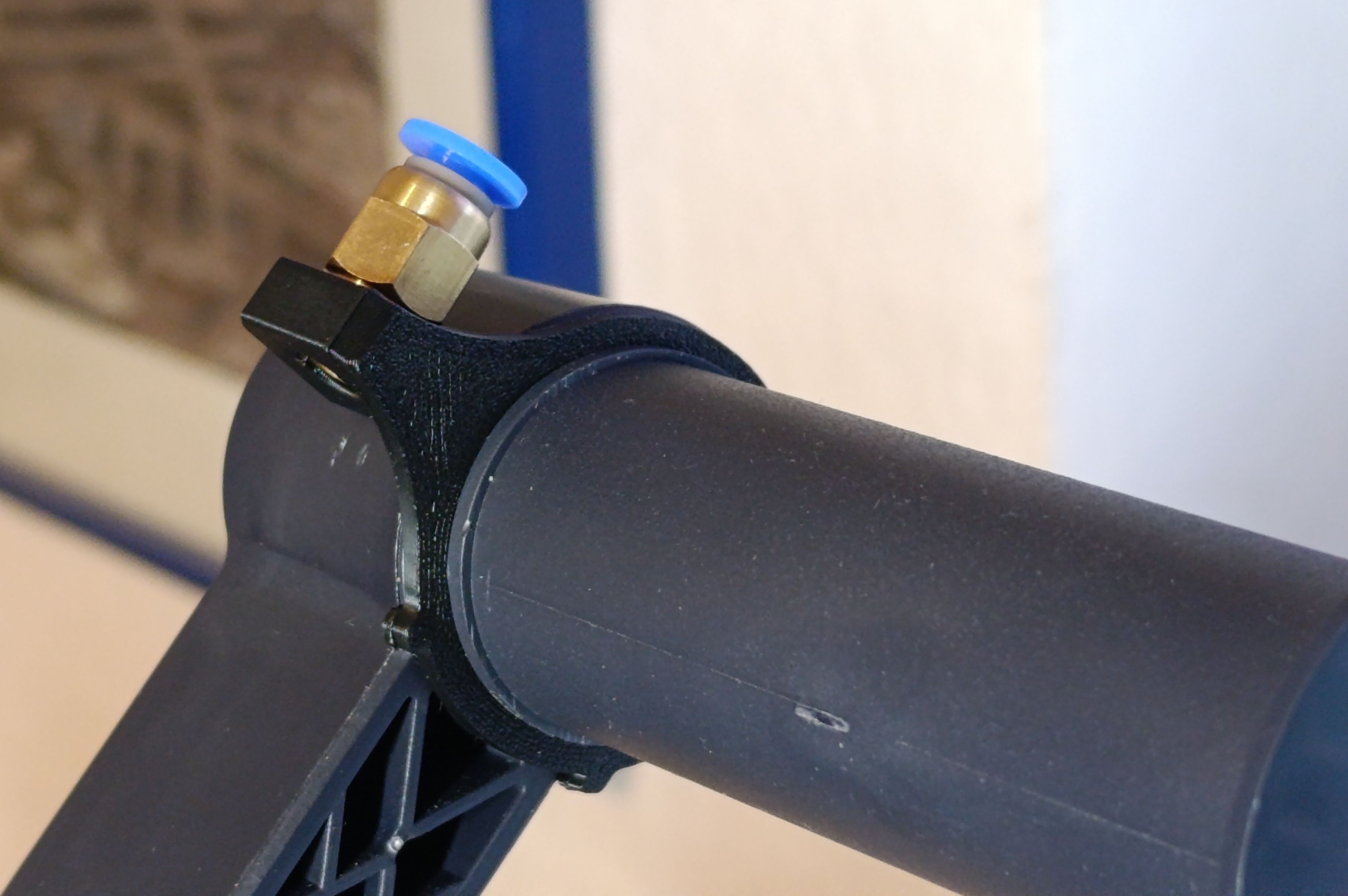Neptune 4 Bowden tube holder by Tomcat54 | Download free STL model ...