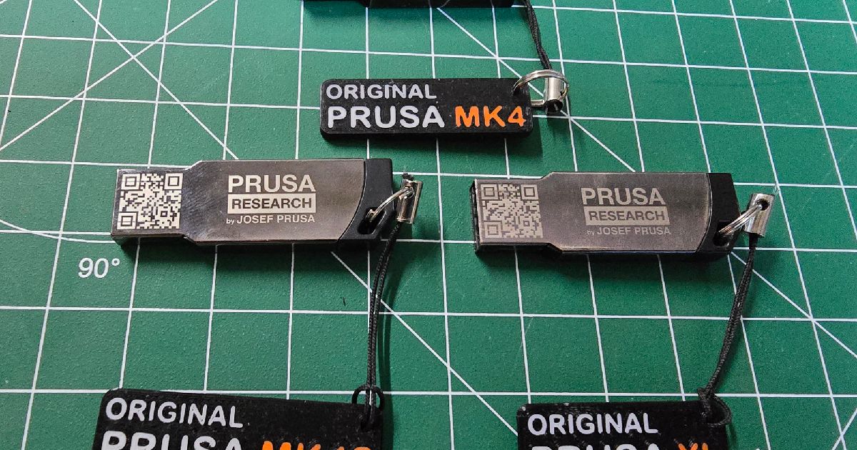 PRUSA USB Key Holder by Regis | Download free STL model | Printables.com