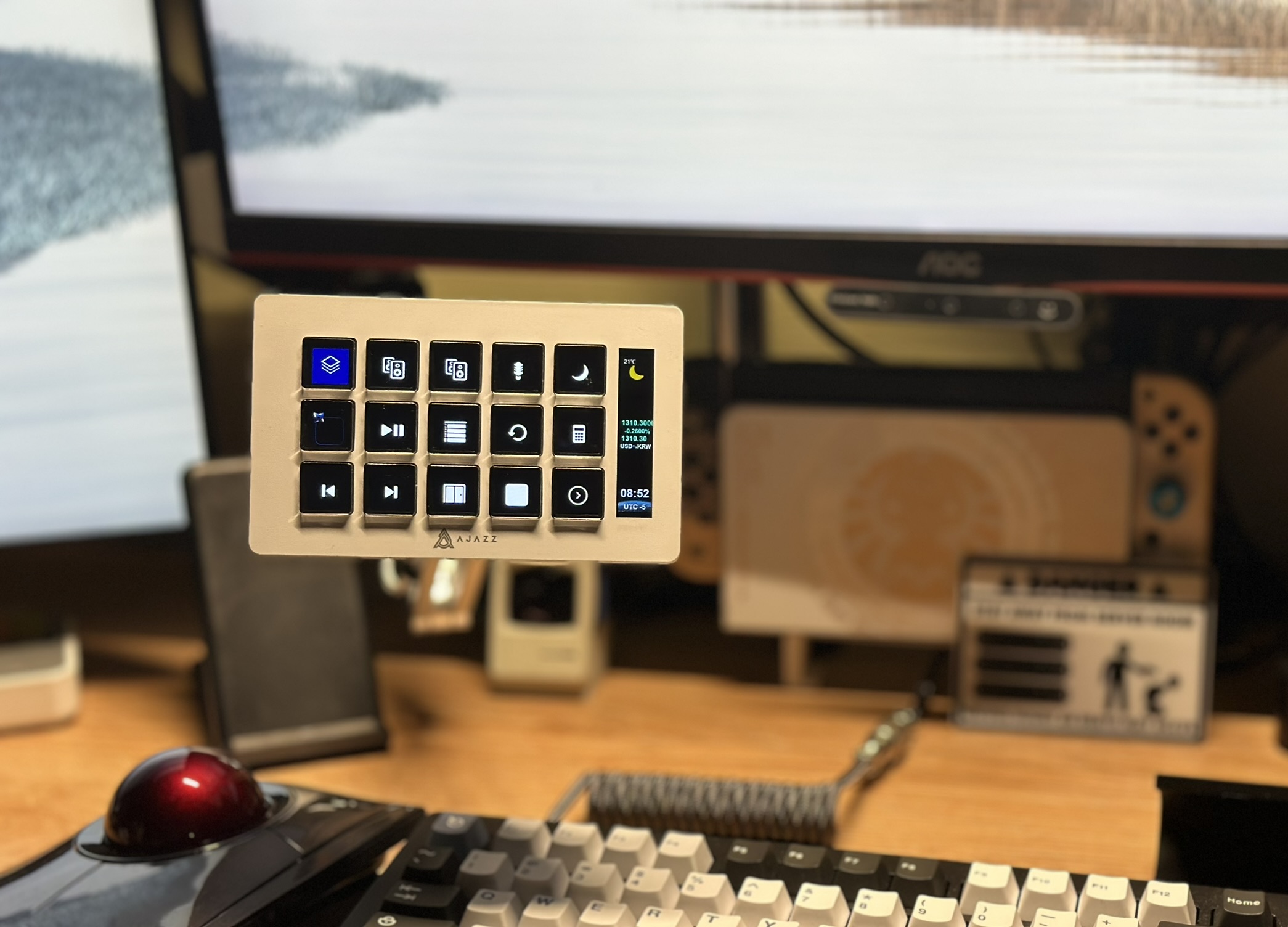 Stream deck-like device ball head arm mount by mangoDB | Download free ...