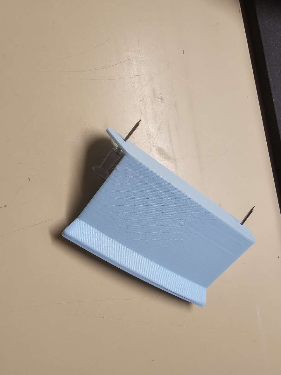 Pushpin headphone holder by Sager | Download free STL model ...
