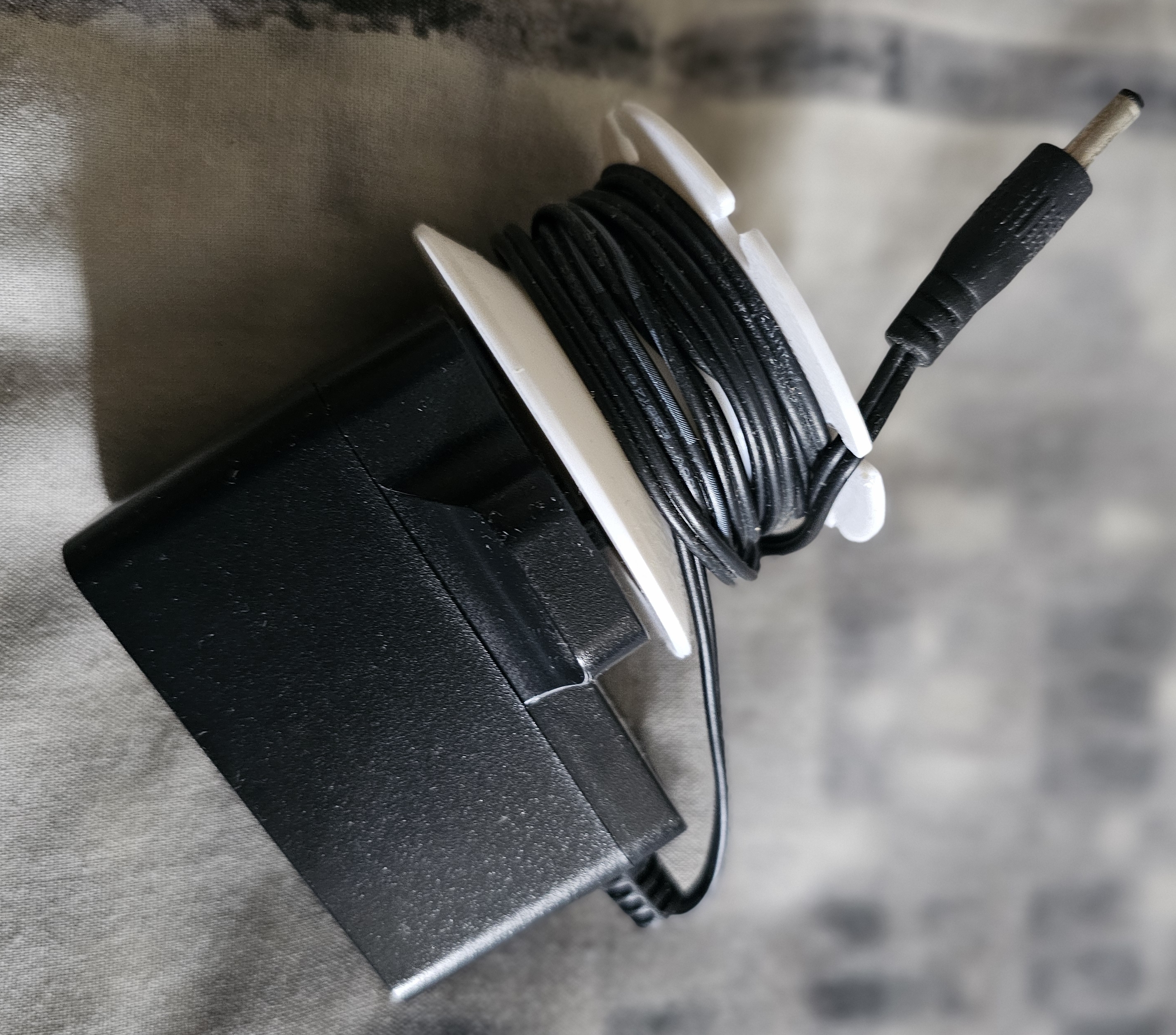 Wall Wart/PSU Cable Tidy Remix by mfraz74 | Download free STL model ...