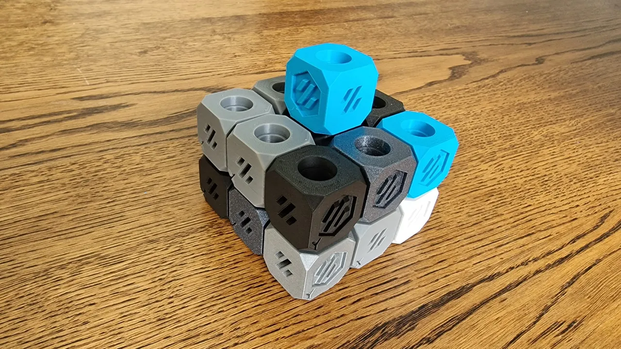 Voron Cube Holder by mazee | Download free STL model | Printables.com