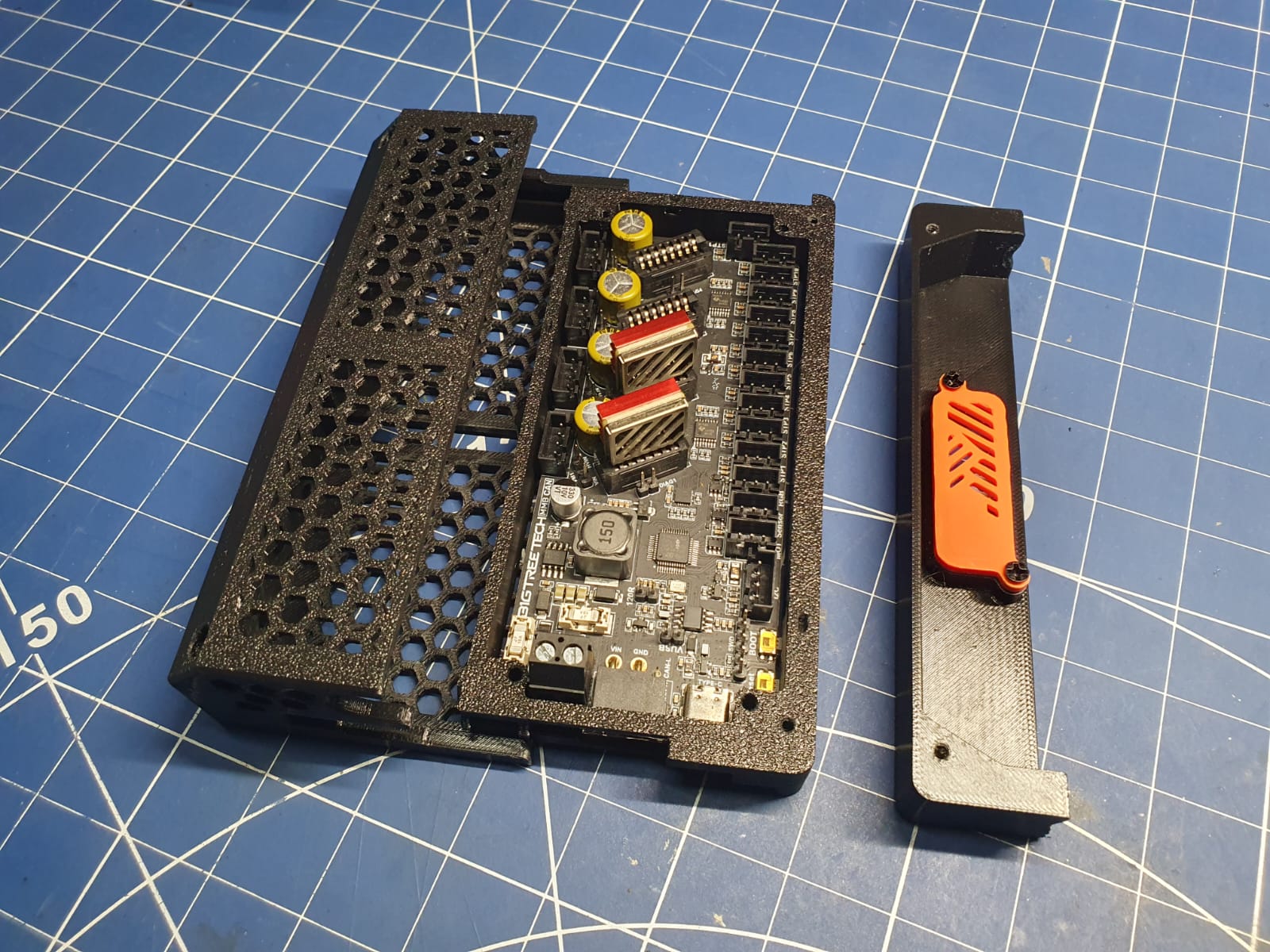 BTT MMB Enclosure by Xotion | Download free STL model | Printables.com