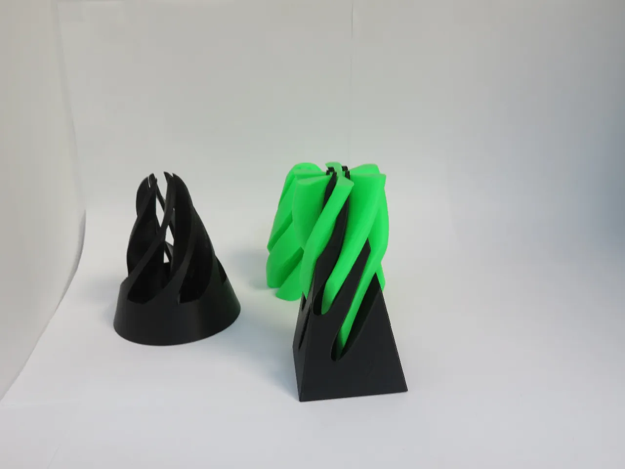 The BEST (Square Pyramid) Impossible Vortex Passthrough by Master ...