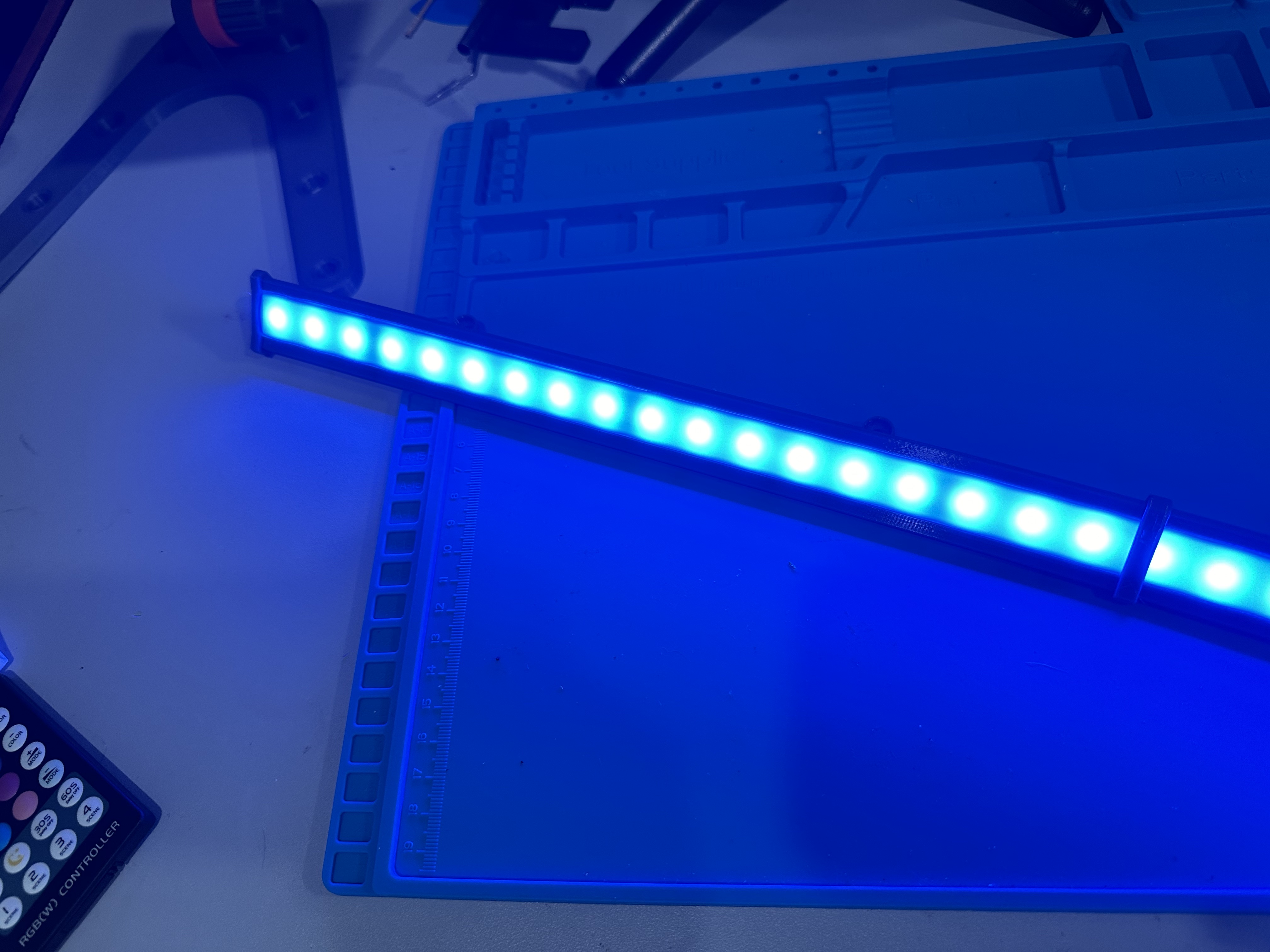 LED Light Bar Diffuser & Holder by Kayblasto | Download free STL model ...