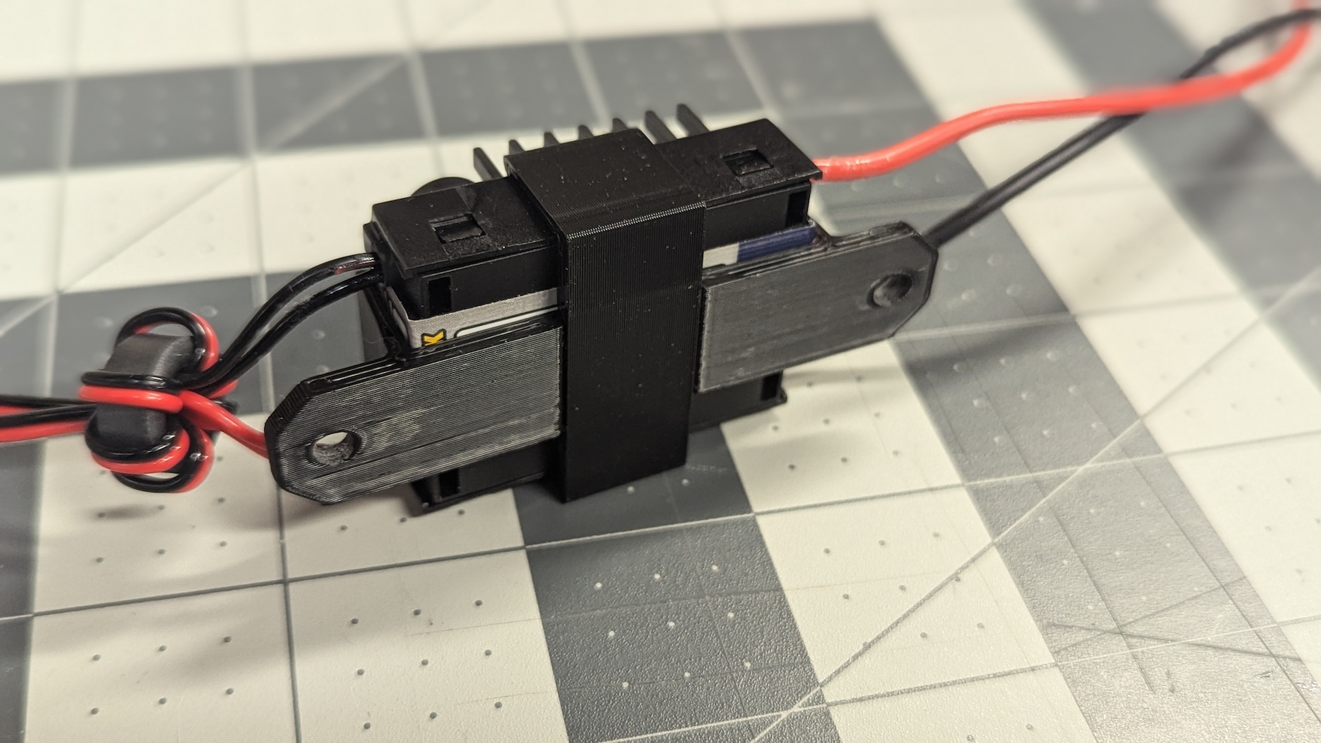 CC Bec Pro Mount by JasonCharlton | Download free STL model ...