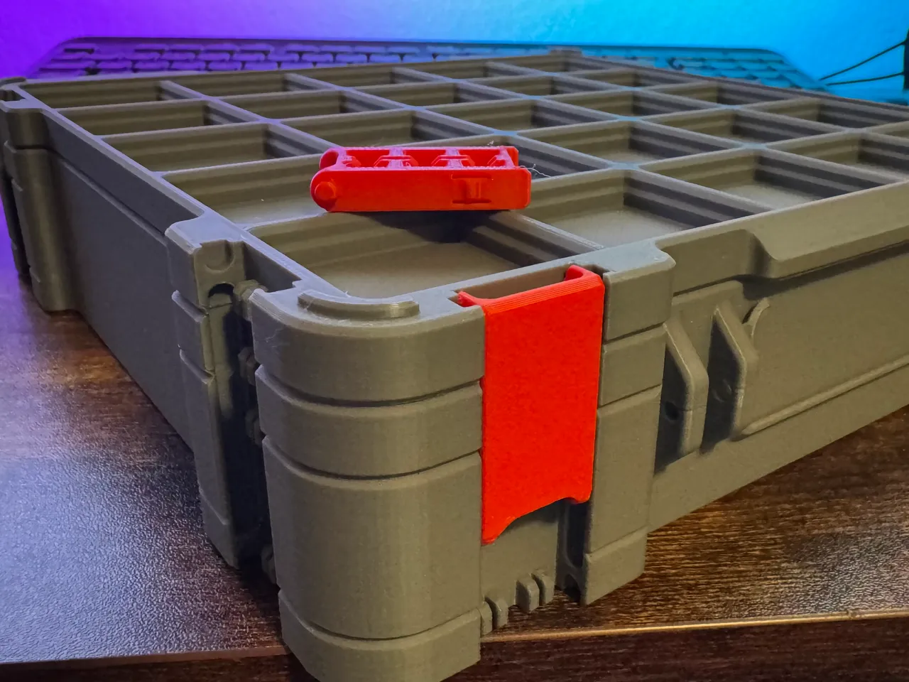 Easy latch for Gridfinity Storage Box by Pred by KXNT | Download free ...