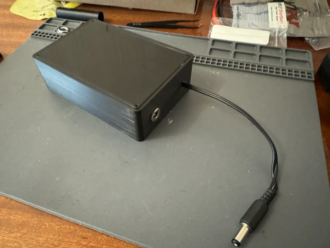 DIY Wifi Router UPS 4x18650 by Ivan Mykoriak | Download free STL model ...