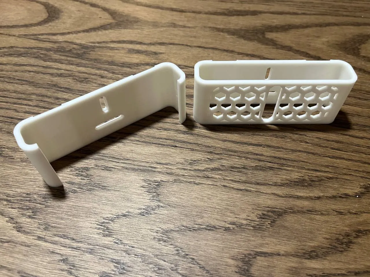 Ubiquiti Unifi USW-Flex-Mini 2.5G 5 Wall Mount by Maurício Pessoa ...