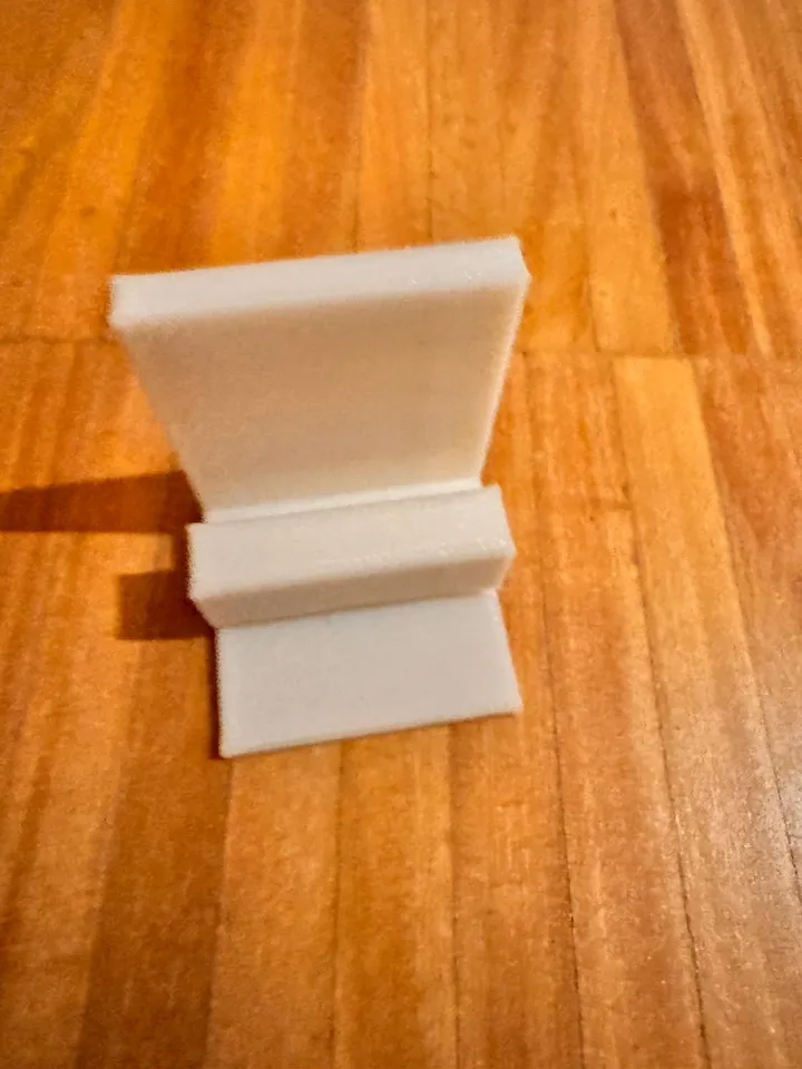 A phone stand for pretty slim phones by blackneeed | Download free STL ...