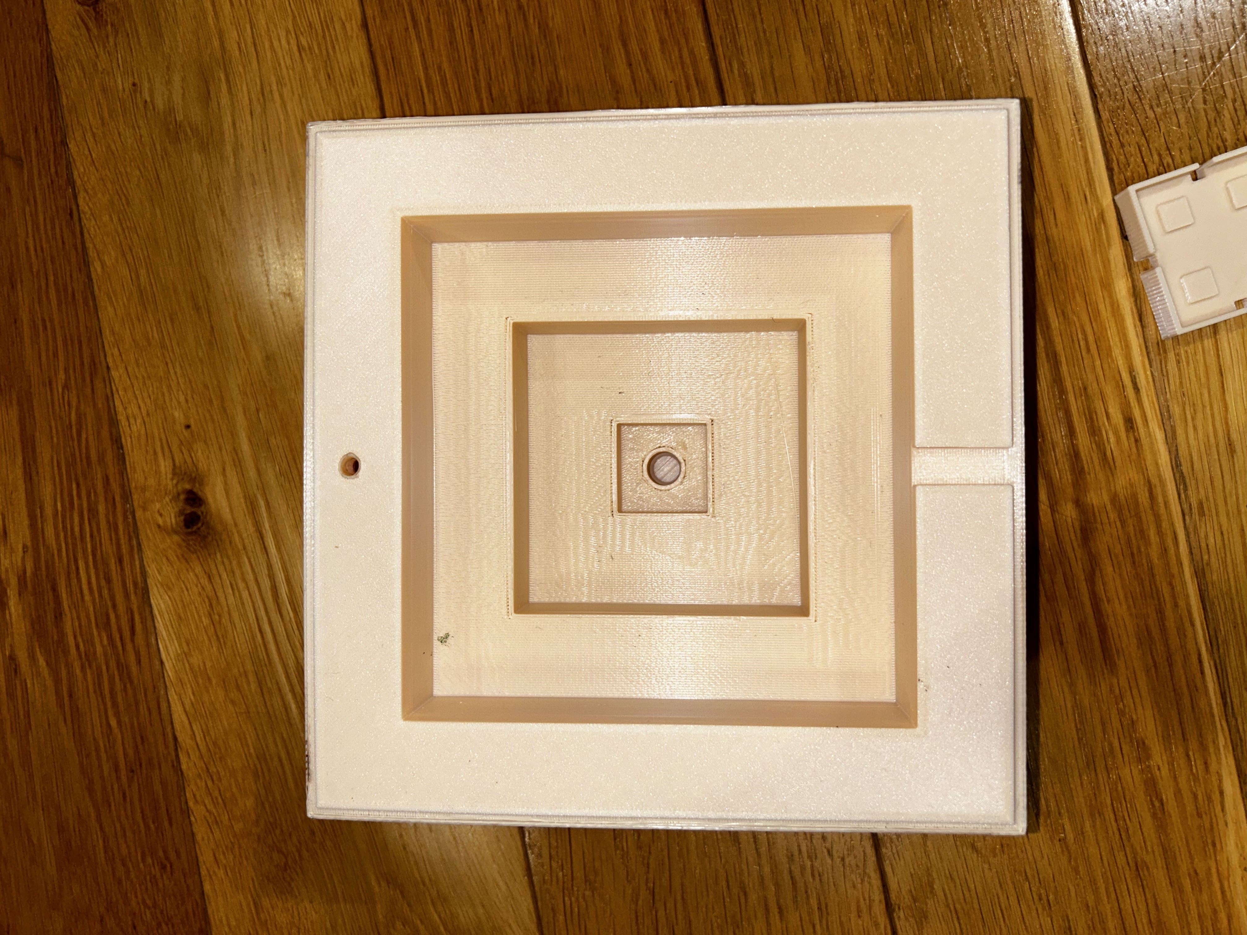 Mini Pyramid Garden by Martin Krajči | Download free STL model ...