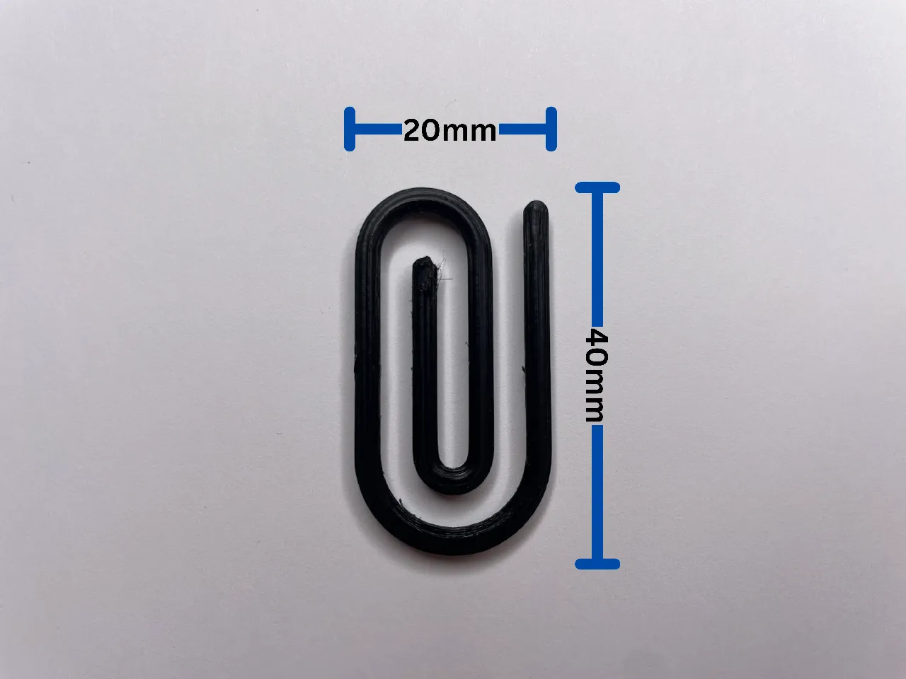 Small Paper Clip by Devise3D | Download free STL model | Printables.com