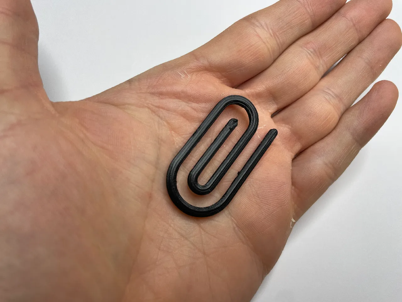Small Paper Clip by Devise3D | Download free STL model | Printables.com