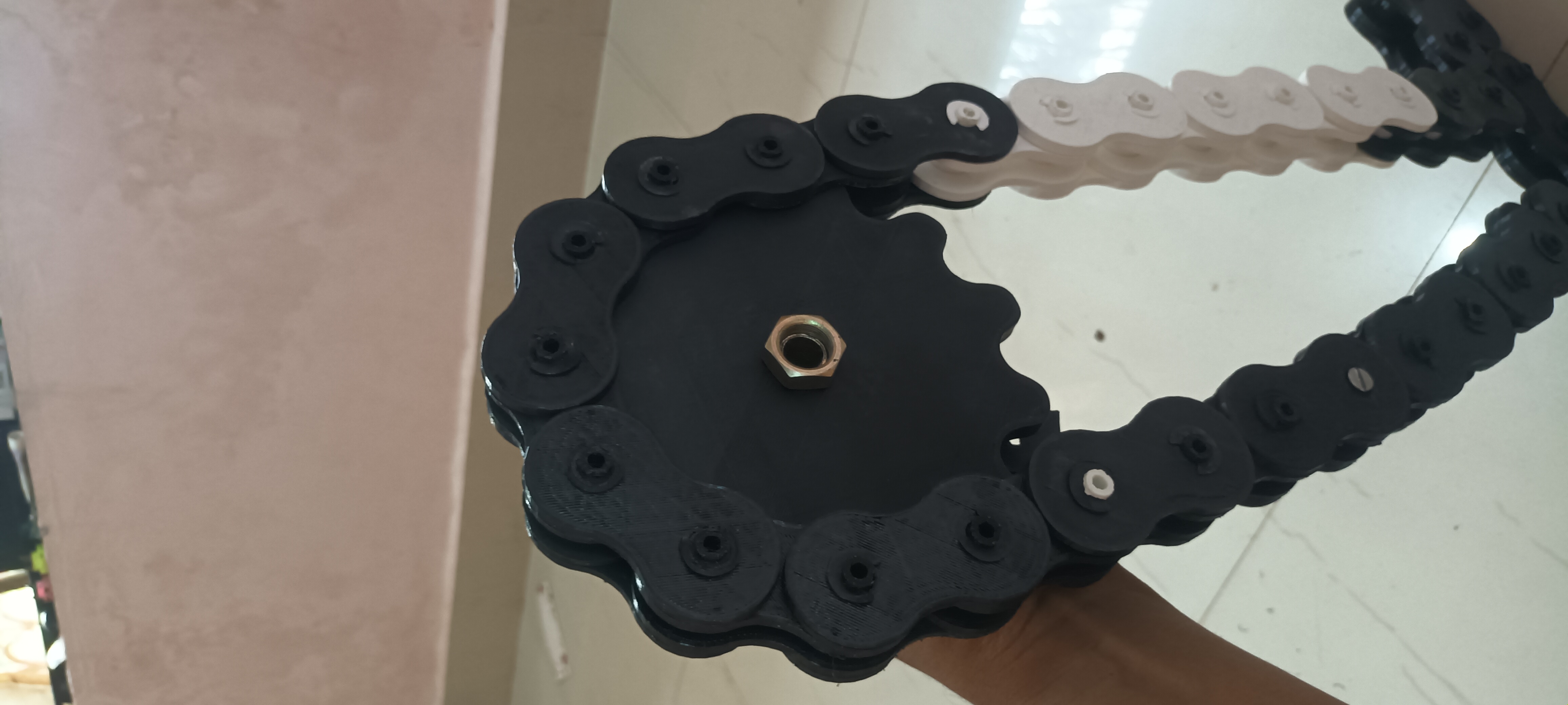 12-Teeth Sprocket with Bearing Housing for 80mm chain link von Quick ...
