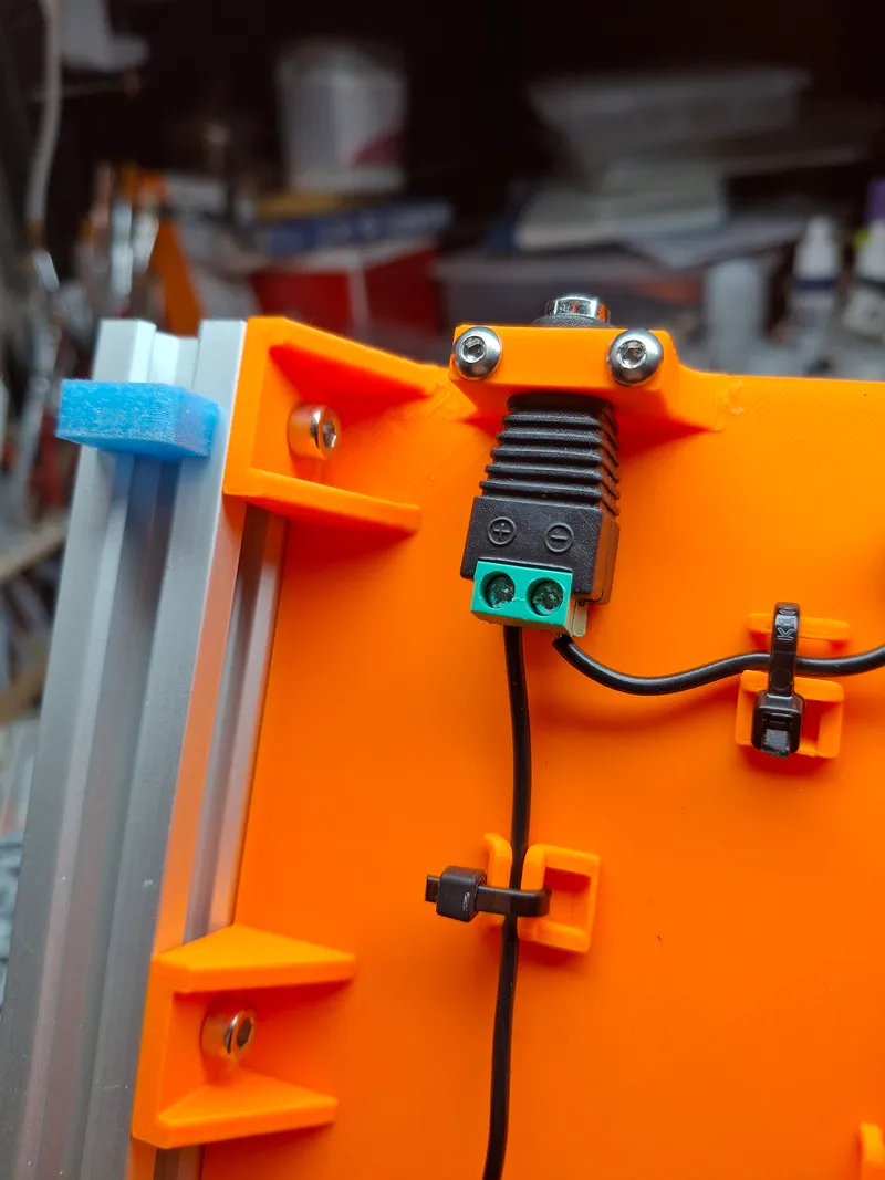 Foam Hot Wire Table par VoyMakesMinis | Téléchargez gratuitement un ...