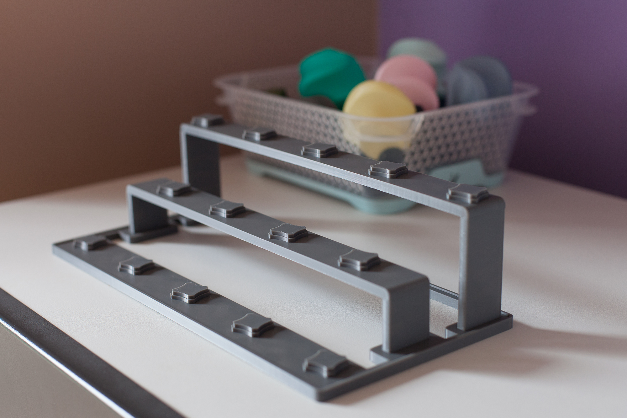 Bambu Lab Filament Display Model Stand por Jessica K | Descargar modelo ...
