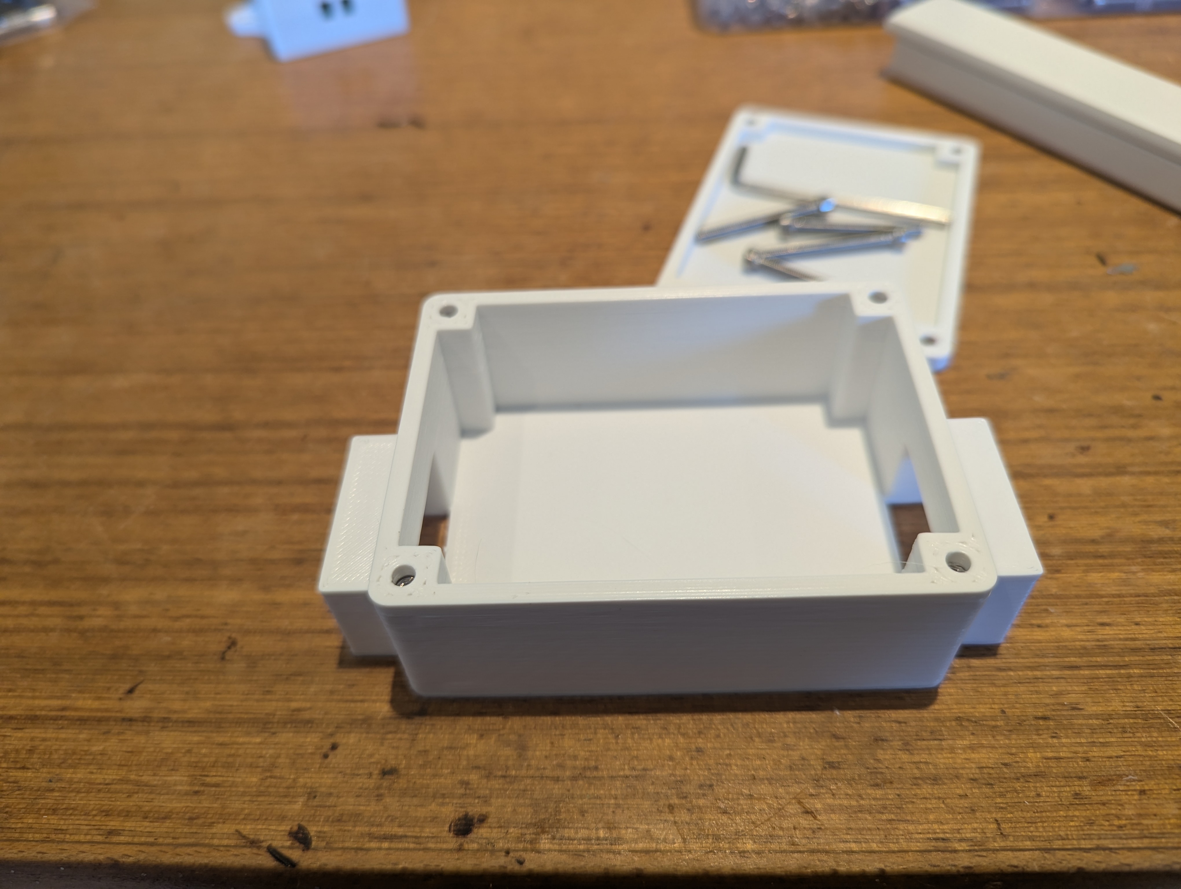 Deta TTE Trunking (2-way) Junction wiring box by smooth_jamie ...