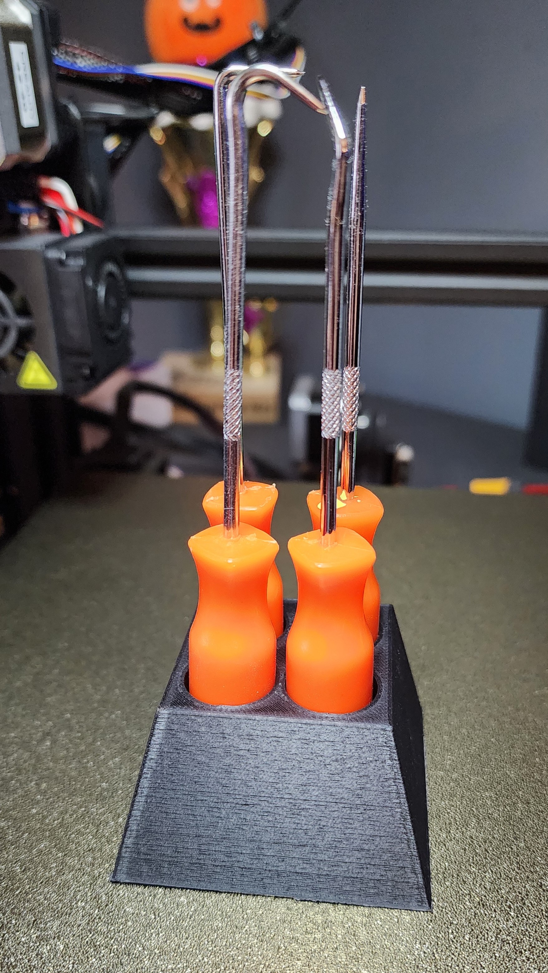 Generic Pick Set Holder - Rounded Handles by jerrylroot | Download free ...