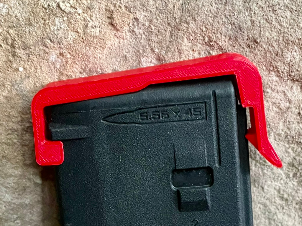 PMAG Dust Cover no supports by milspecmoehring | Download free STL ...