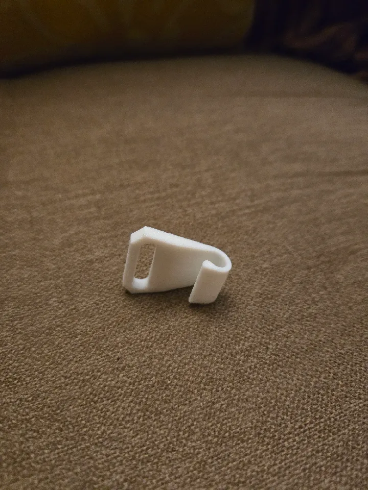 CPAP mask clip by Purple Lion Prints | Download free STL model ...