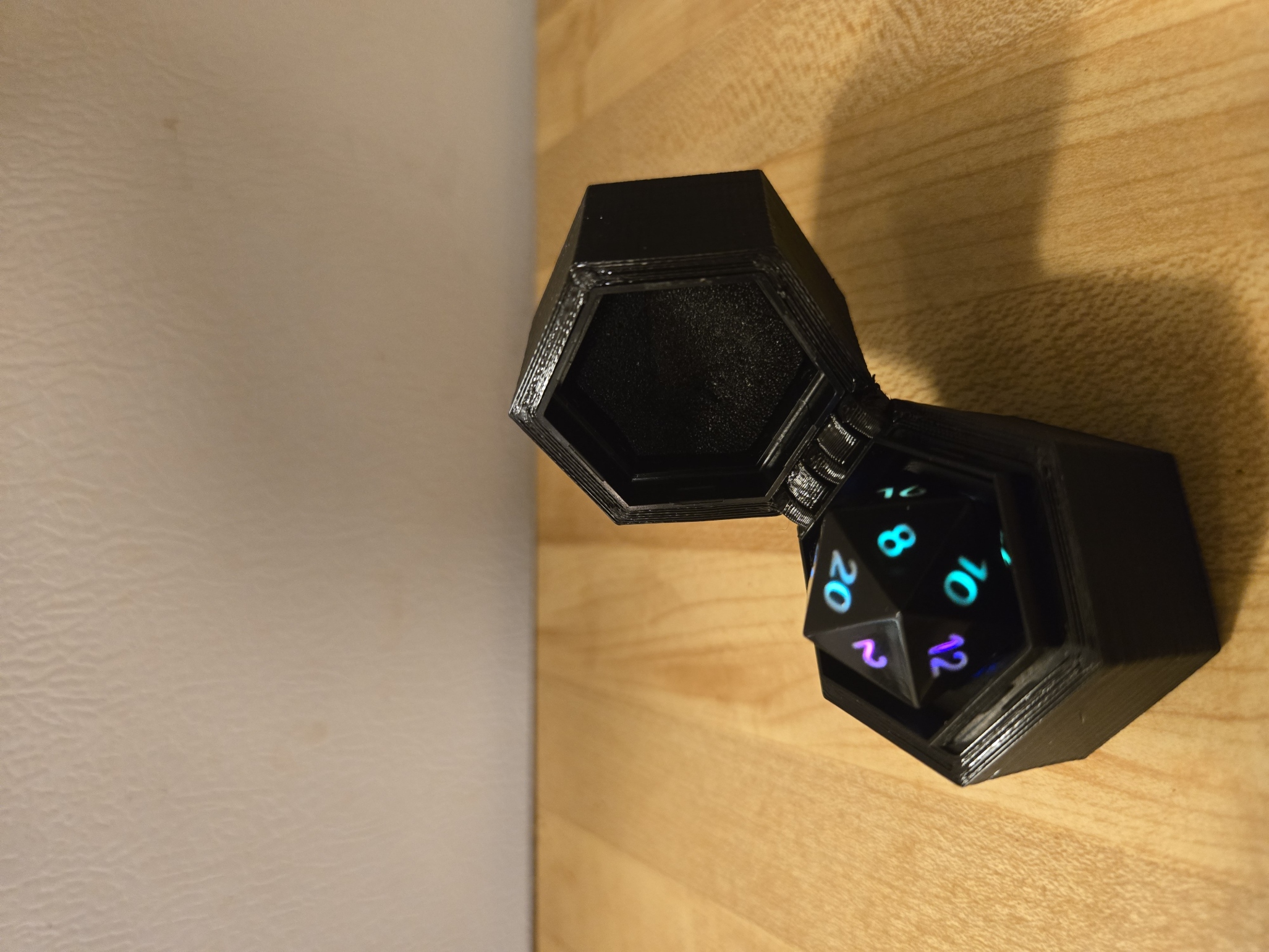 Pixels Dice Simple Case by Seesar Buchweet | Download free STL model | Printables.com