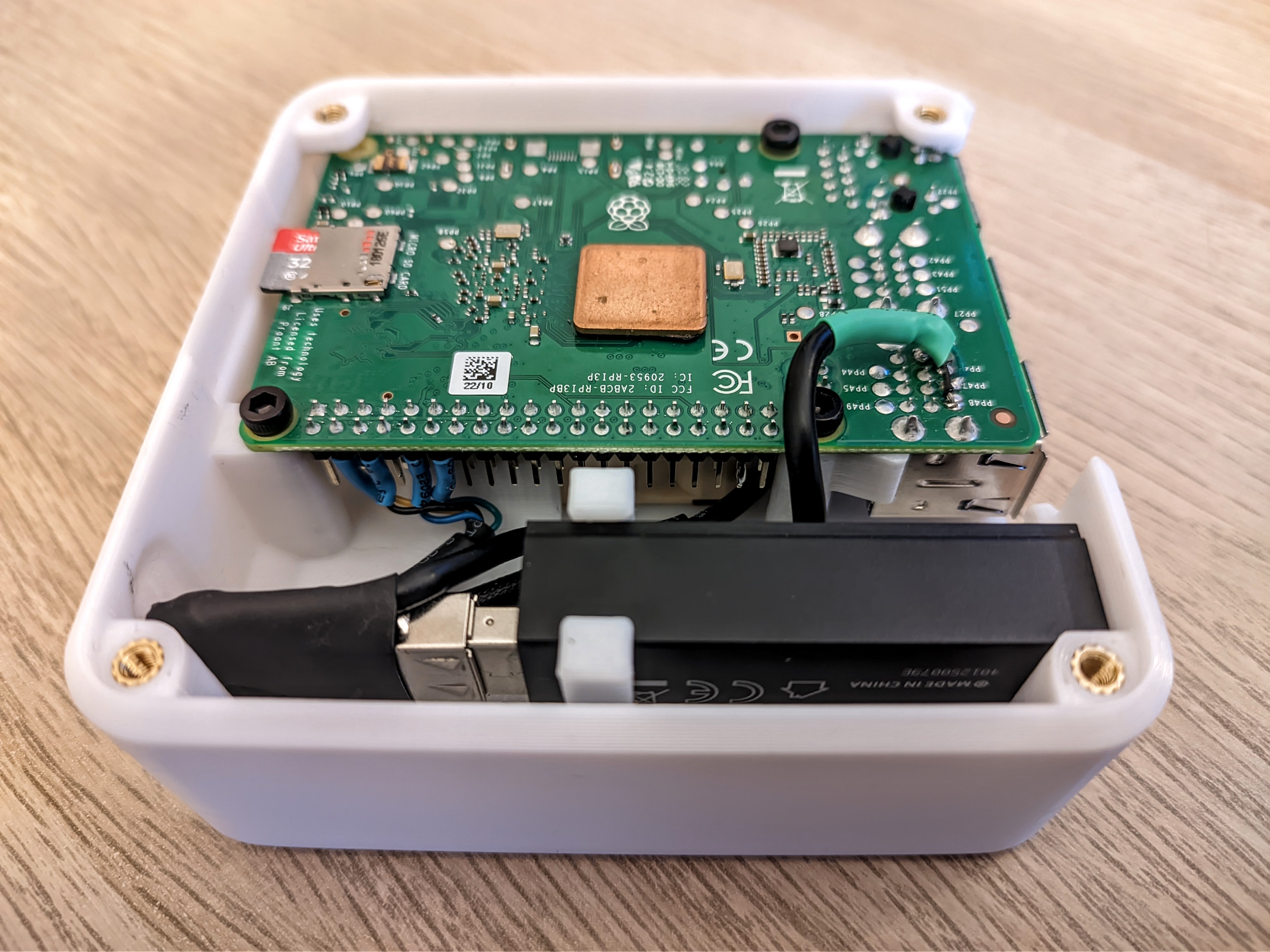 Home Assistant Raspberry pi enclosure by ktbr | Download free STL model ...