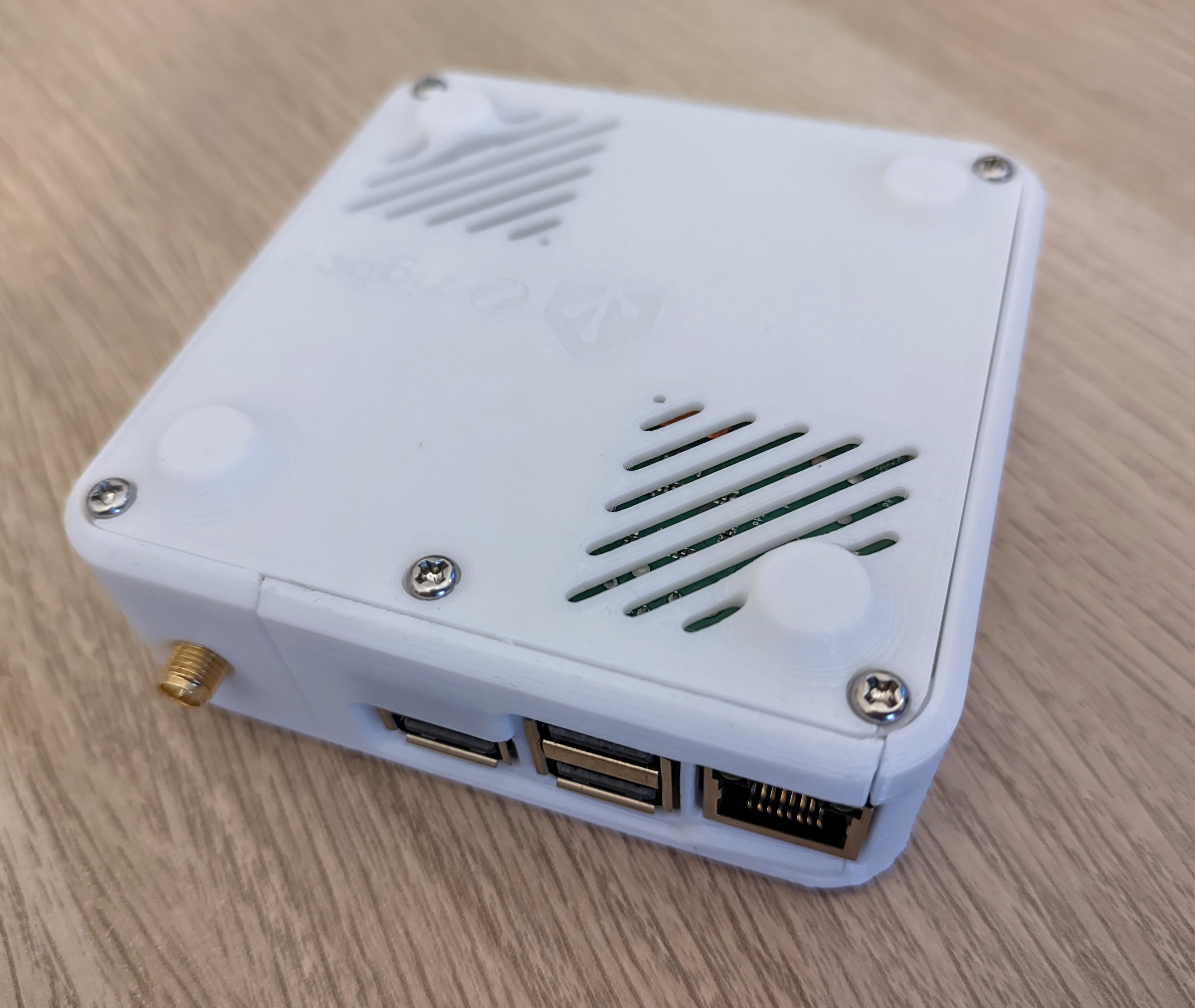 Home Assistant Raspberry pi enclosure by ktbr | Download free STL model ...