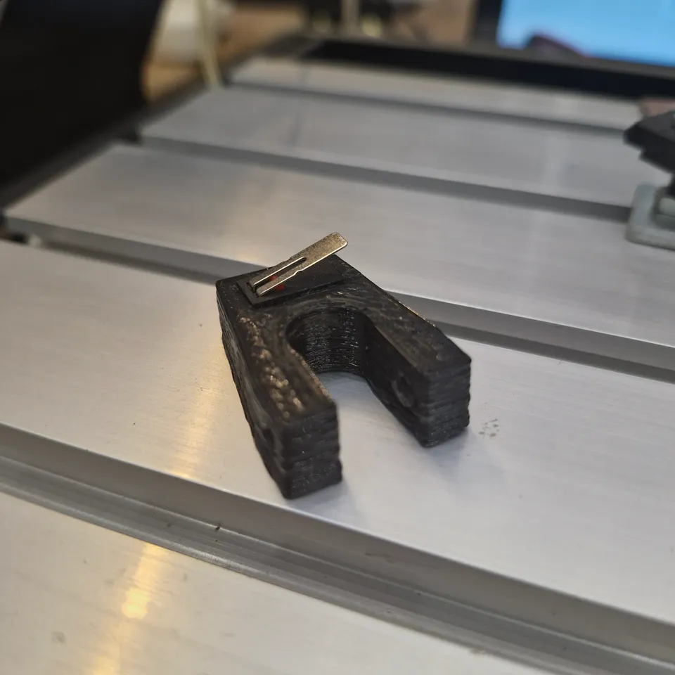 End Stop Mount for 10mm Shafts by Reza Babakhani | Download free STL ...